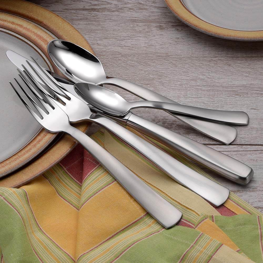 Liberty Tabletop Satin America 40 Piece Flatware Set Service For 8 Made ...