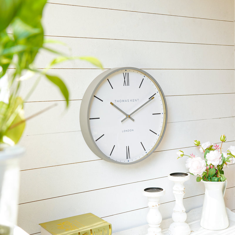 Mike & Melissa Modern Round Thomas Kent Luxury 15.75" Metal Wall Clock ...
