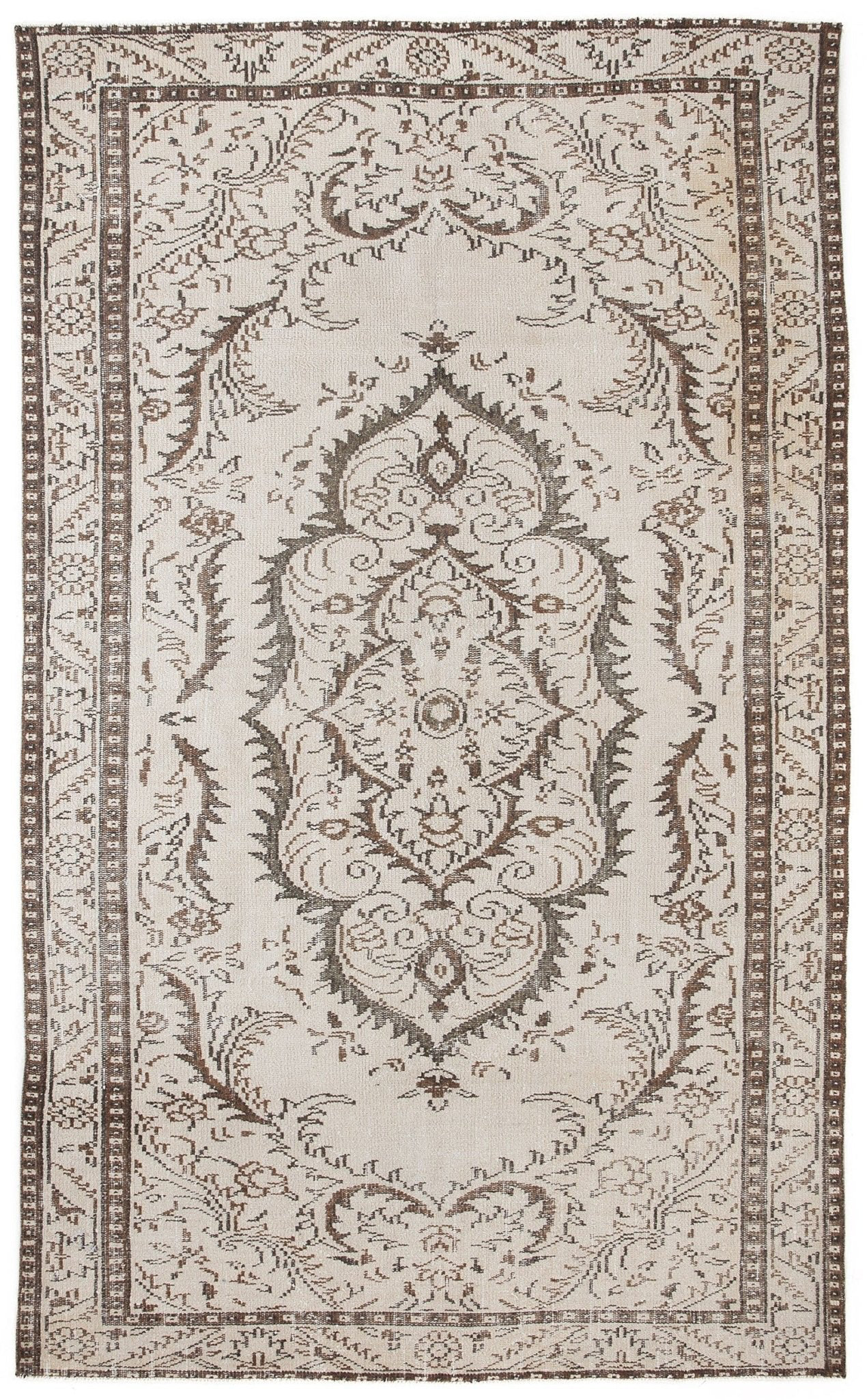 Charlton Home® Rectangle Dondrey Rectangle 5'7" X 9'4" Area Rug | Wayfair