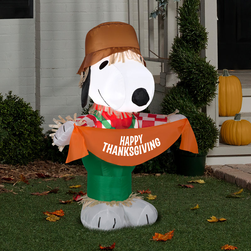 Gemmy Industries Airblown Snoopy as Scarecrow Peanuts Inflatable ...