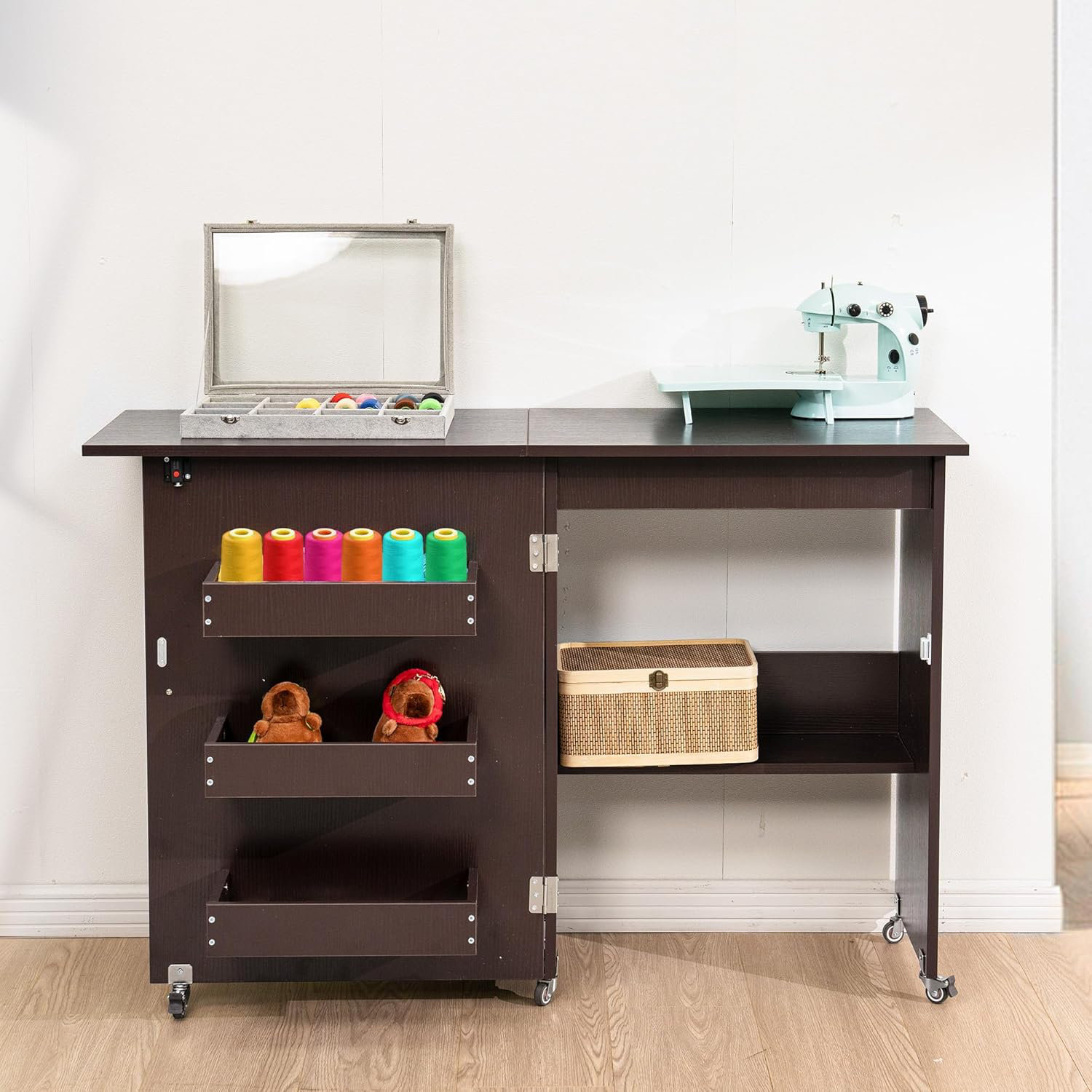 VIVOHOME 46'' x 16'' Foldable Sewing Table with Sewing Machine Platform ...