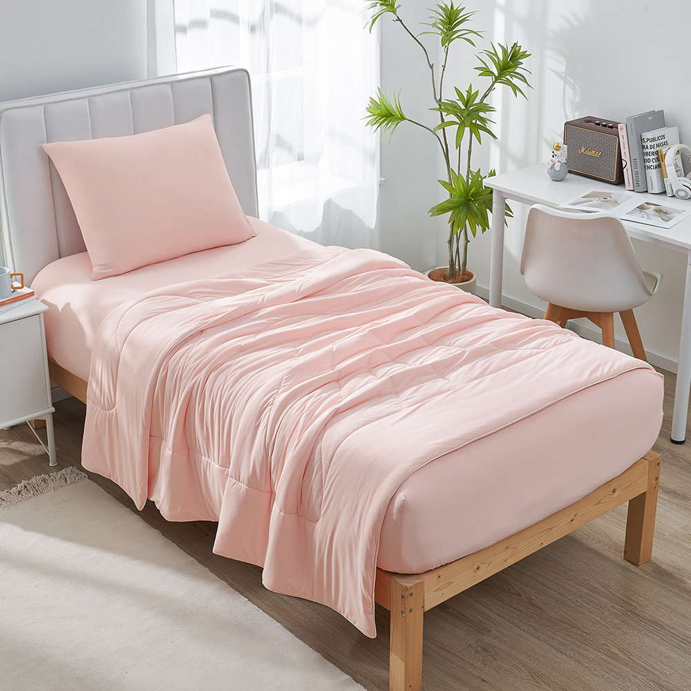 song bedding Outlast Cooling Comforter, NASA-grade technology Cooling ...