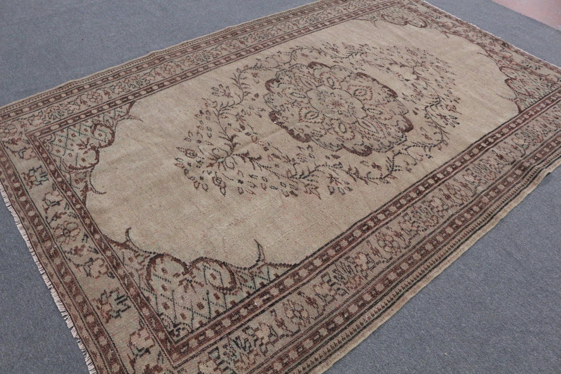Bungalow Rose Handmade Vintage Turkish Rug in Beige Brown With Floral ...