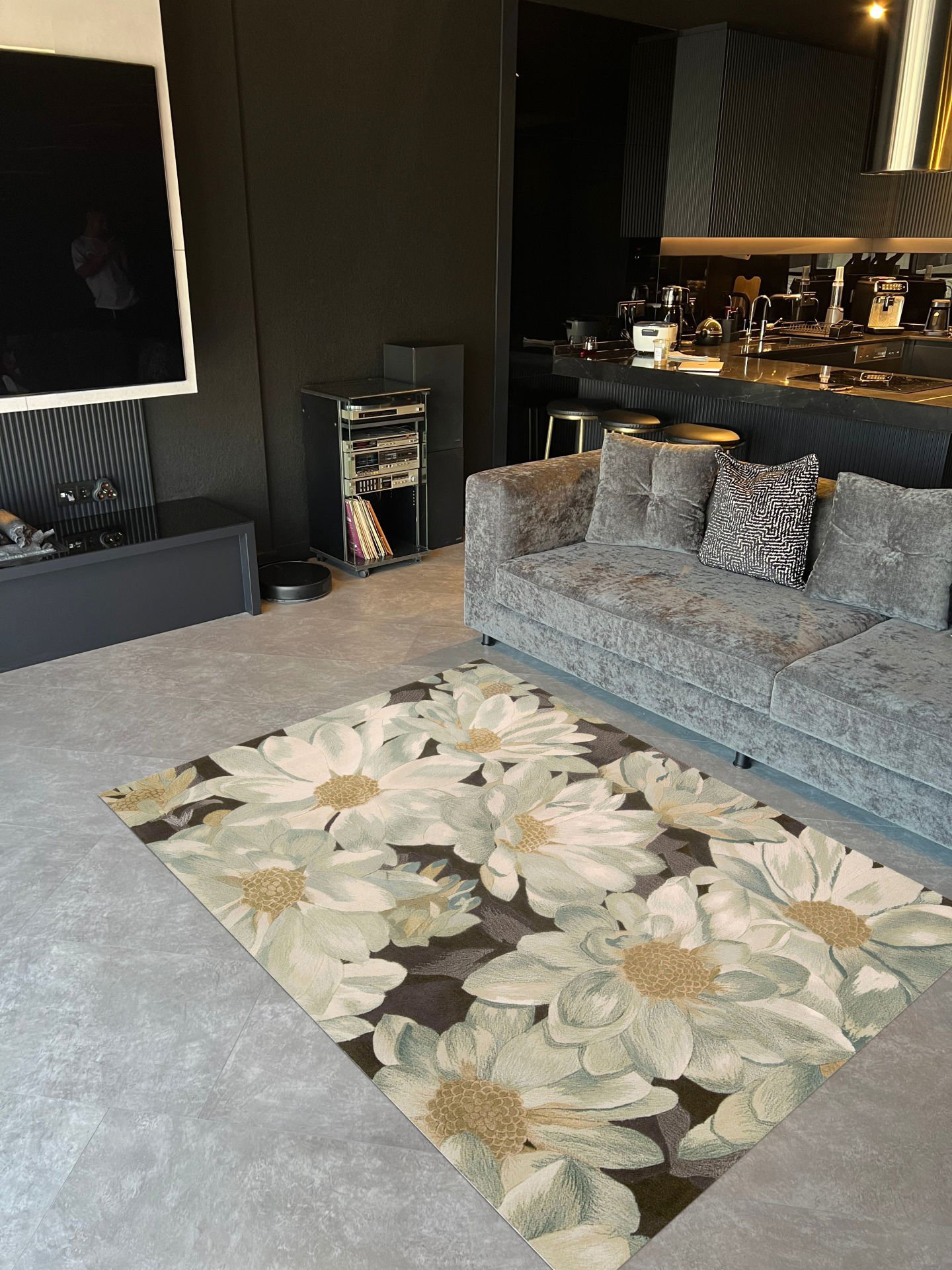 Wildon Home® Daisy Patterned Hand-Drawn Look Pastel Multi-Colored Woven ...