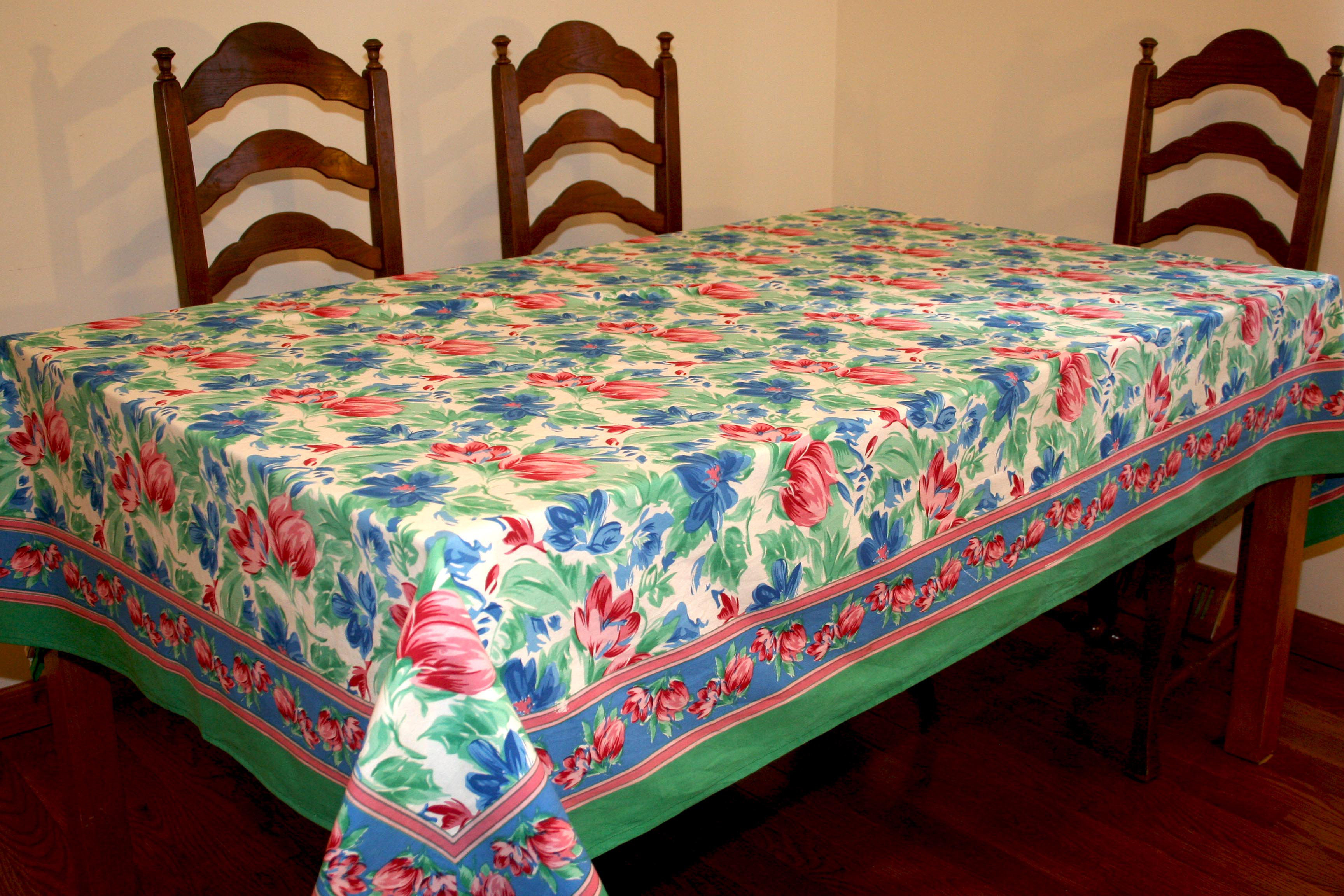 HOMESTEAD J.E.GARMIRIAN AND SON INC Floral Brush Tablecloth & Reviews ...