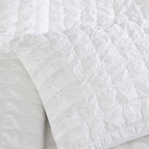 Tahari Luca 3-Piece Seersucker Grid Cotton-Rich Comforter Set & Reviews ...