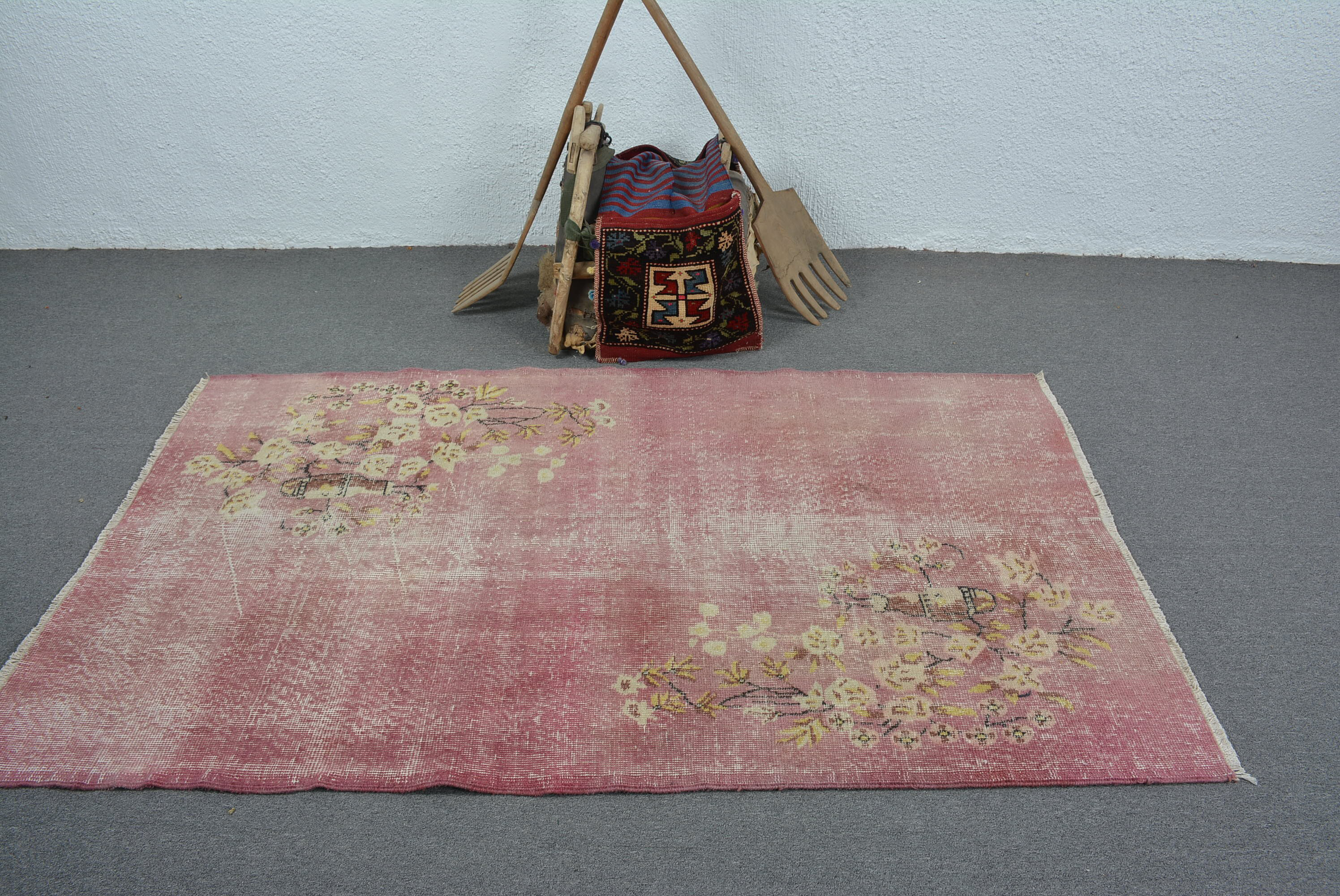 Isabelline Organic Rug, Turkish Rugs, 3.9x6.5 ft Area Rug, Luxury Rug ...