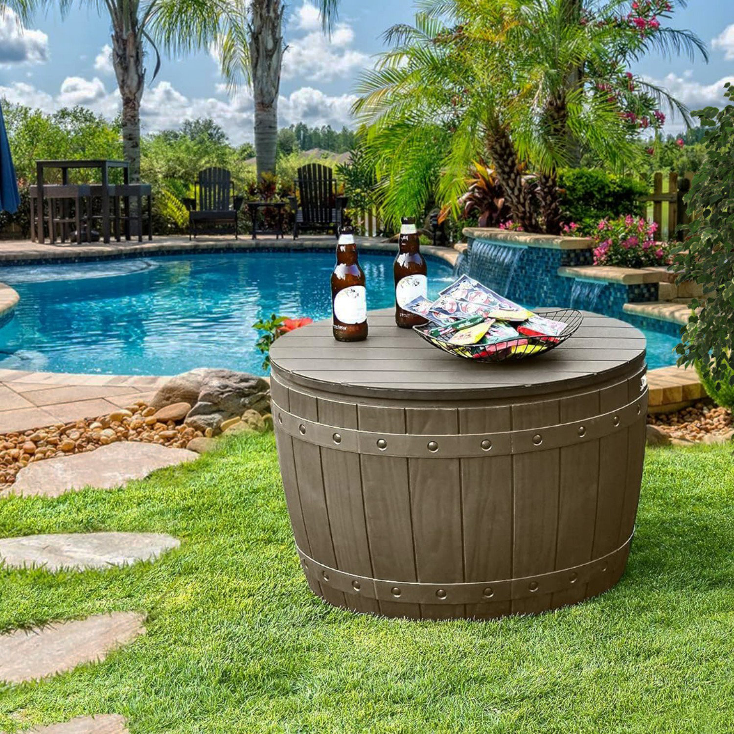 NIHAISHI 33 Gallon Round Deck Box | Wayfair