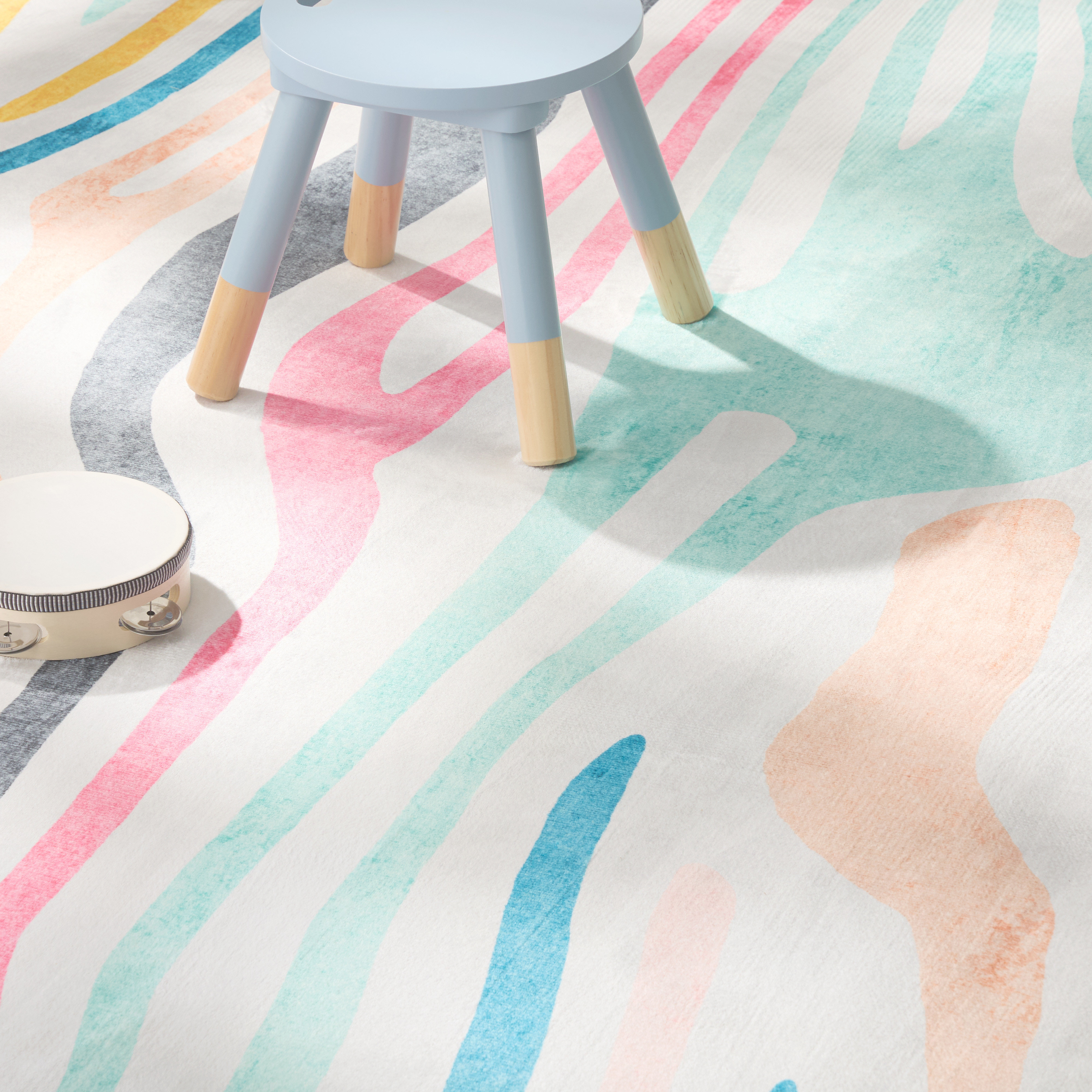 Town & Country Living TOWN & COUNTRY PLAY Leta Zebra Stripe Kids Plush Washable Area Rug, Pink ...