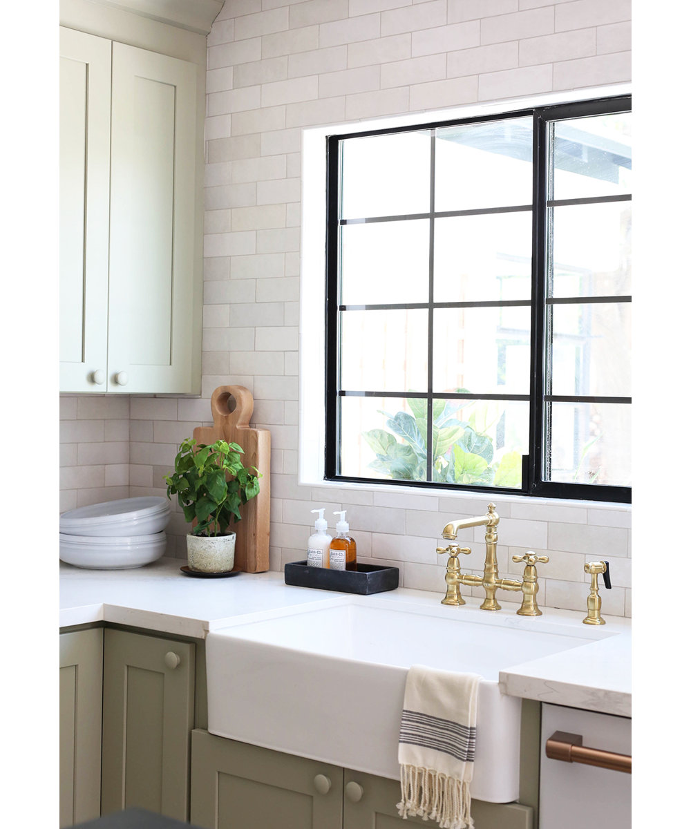 Bedrosians Cloe 2.5" x 8" Ceramic Tile & Reviews | Birch Lane