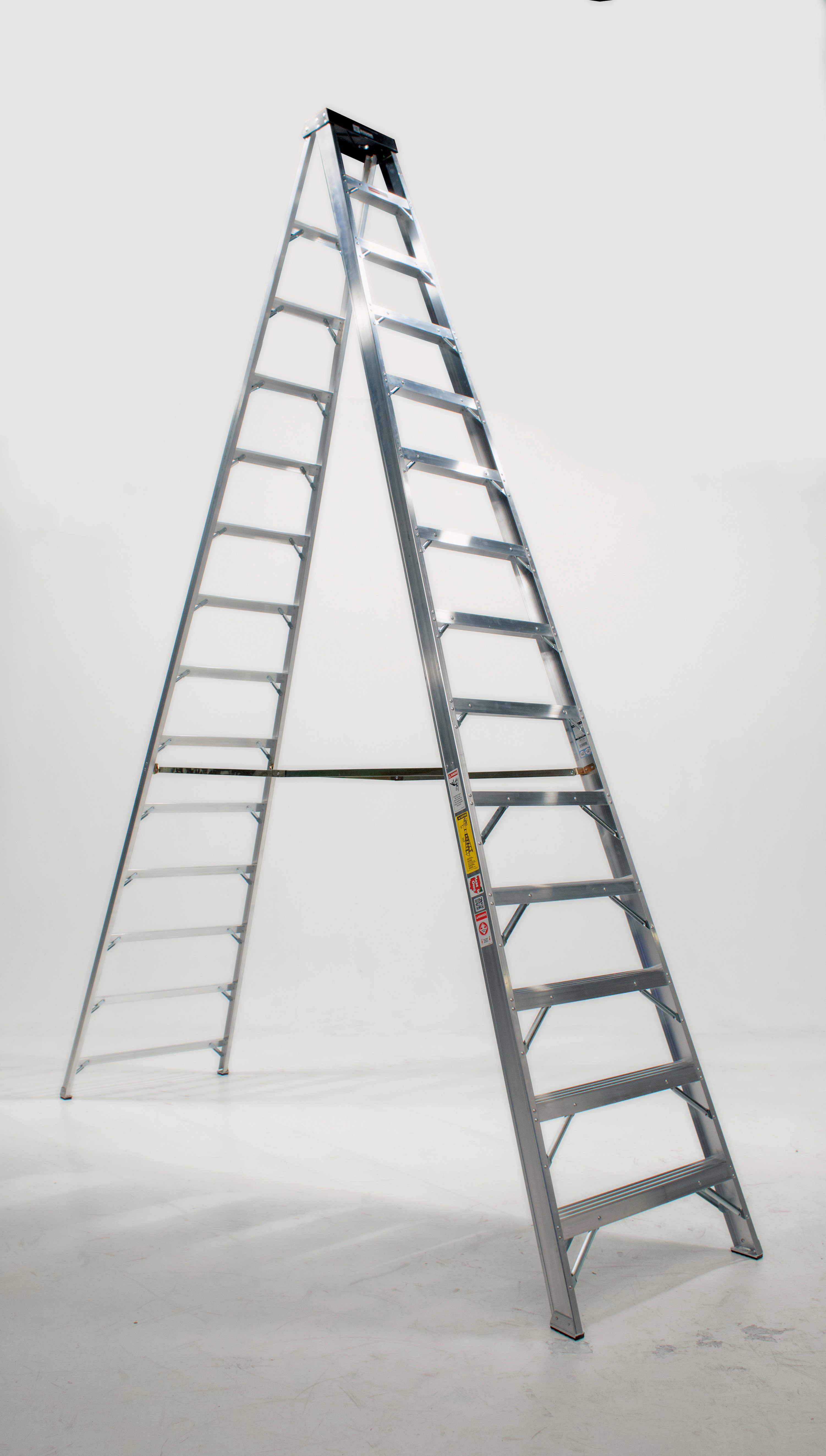 Bauer Corporation 14 ft Aluminum Ladder with 300 lb. Load Capacity ...