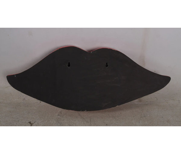 Trinx Jiayue Lips Red Wall Decor Prop Resin Statue | Wayfair
