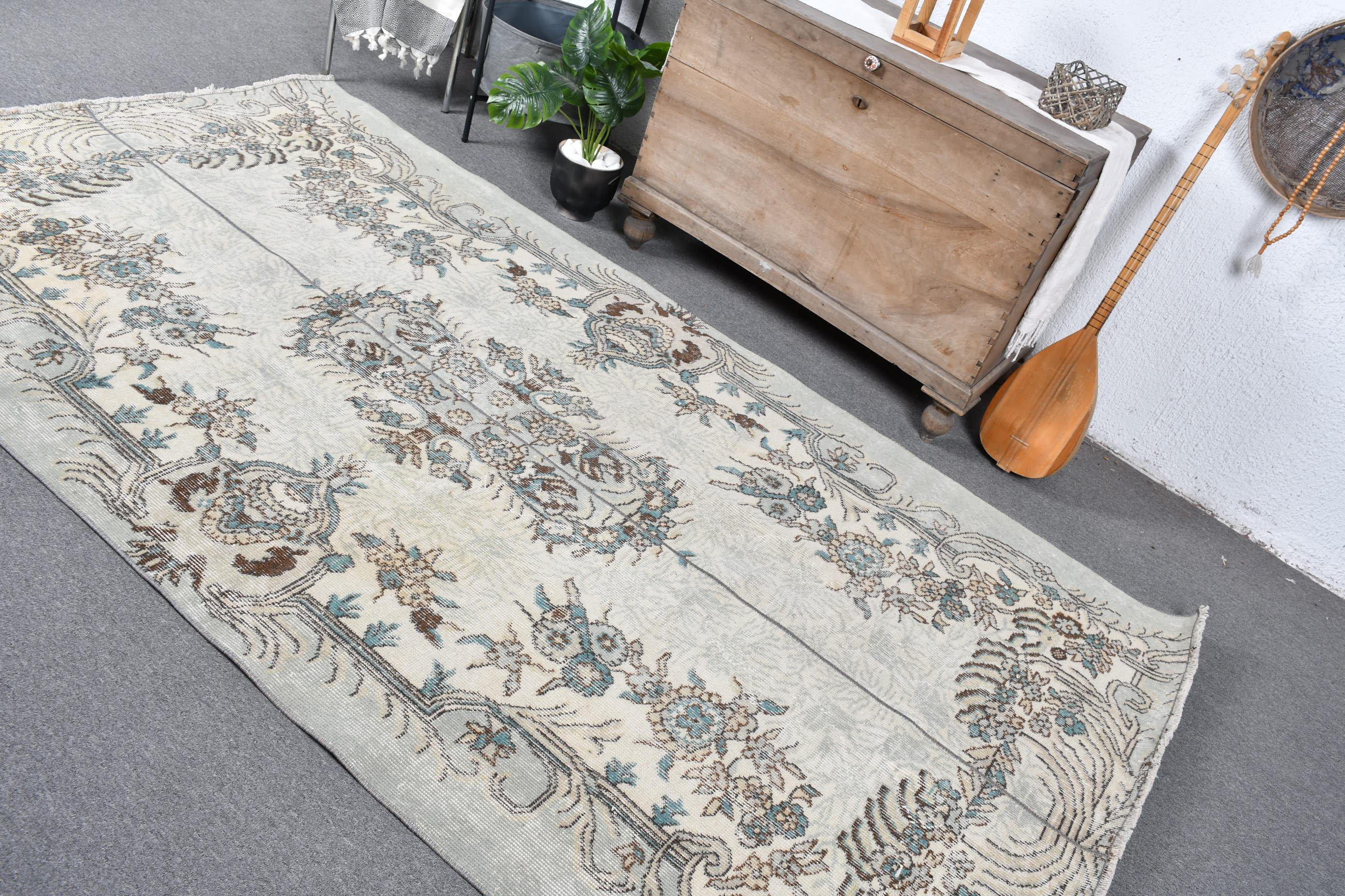 Bungalow Rose Large Beige Turkish Oushak Patchwork Rug Ideal for ...
