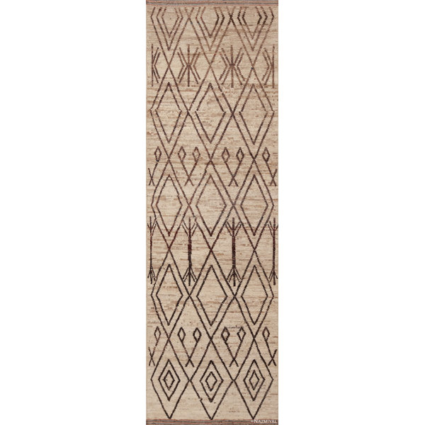 Nazmiyal Collection One-of-a-Kind Cream Background Brown Tribal ...