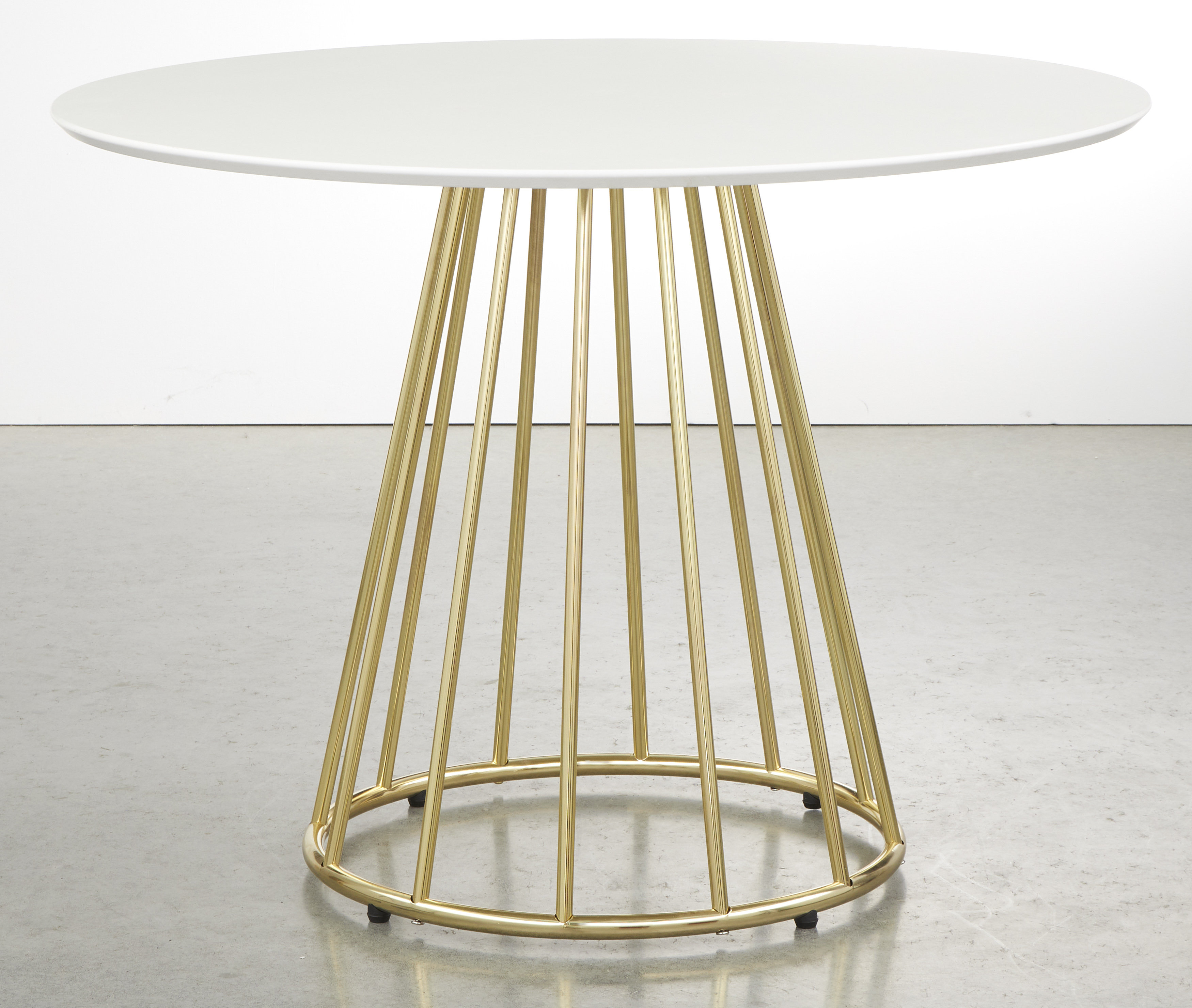 Everly Quinn Strathmore Round Metal Base Dining Table & Reviews | Wayfair