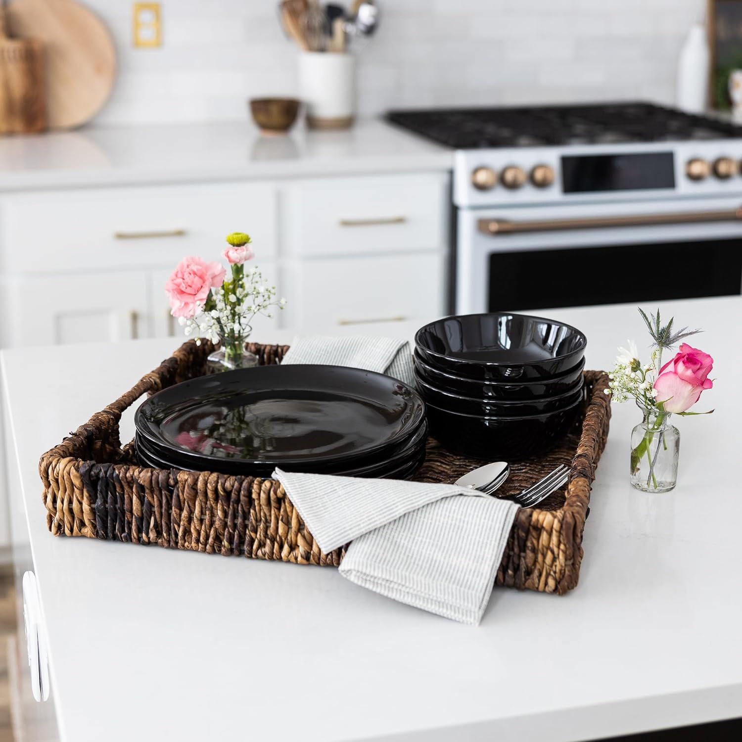 Ebern Designs Earma Porcelain Plates and Bowls Service for 4 Modern ...