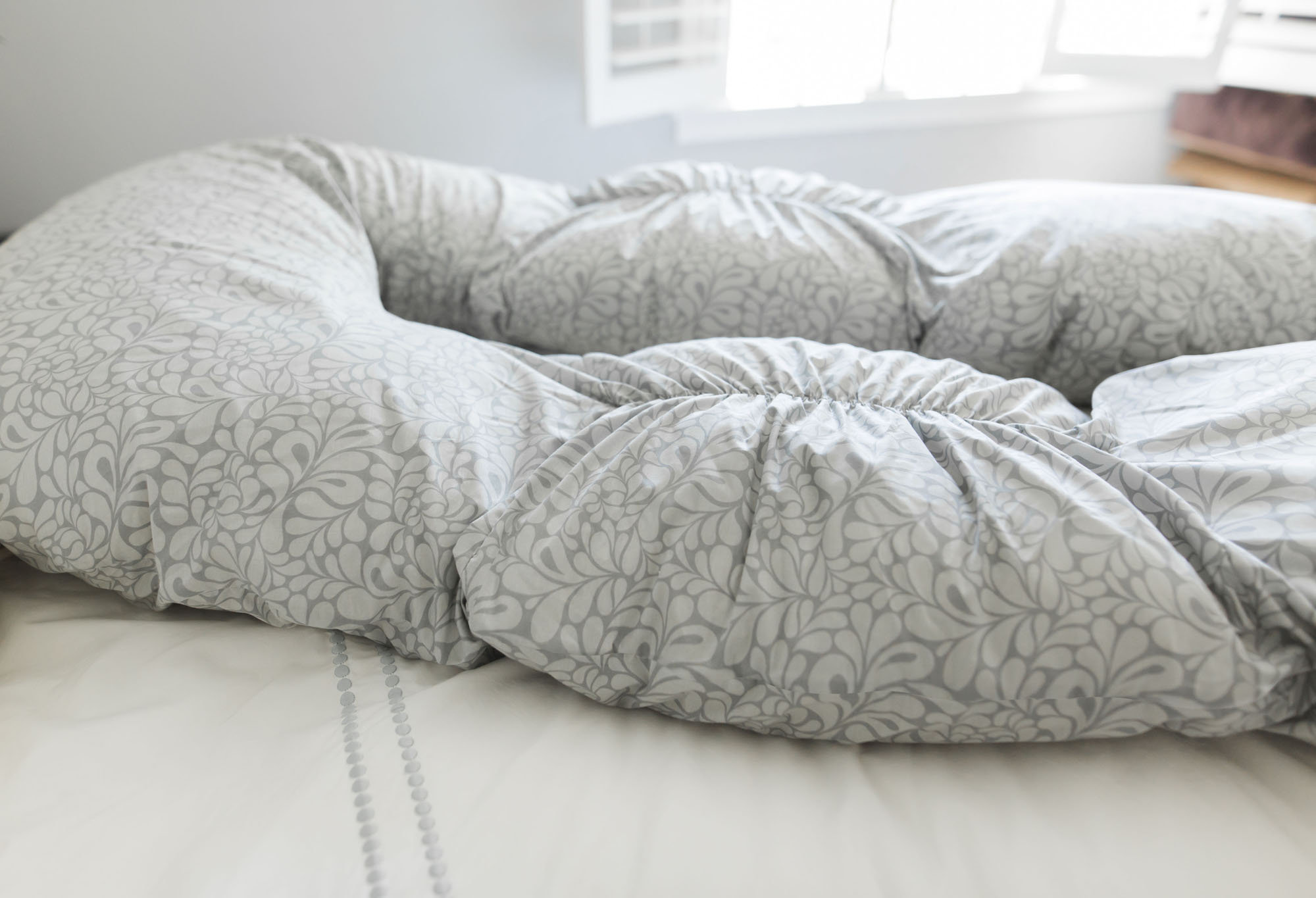 Leachco Back 'N Belly® Bunchie® Contoured Body Pillow & Reviews | Wayfair