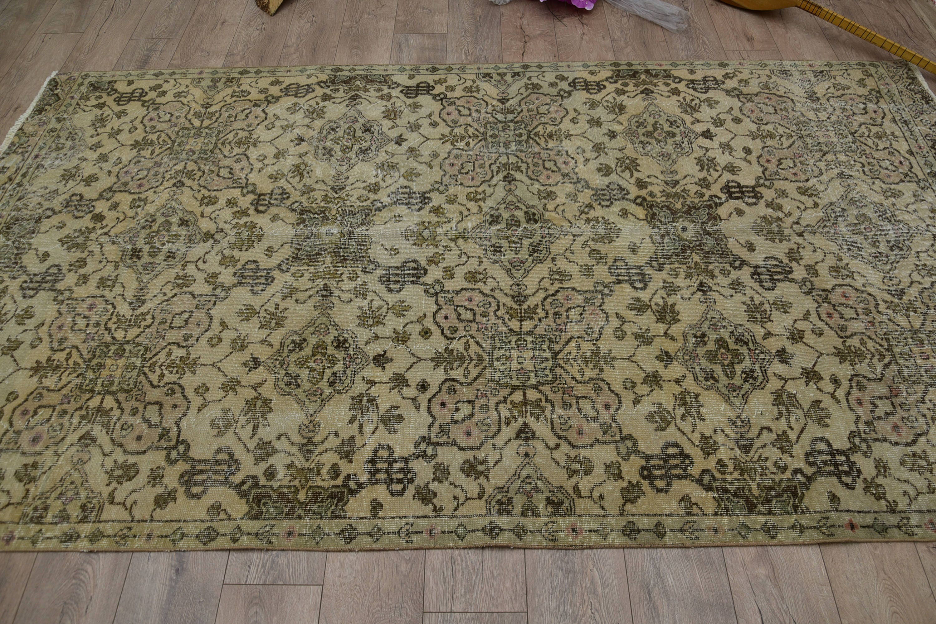Isabelline 5.2x9.4 ft Large Rug, Modern Rugs, Turkish Rugs, Vintage ...