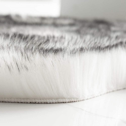 Everly Quinn Macie-Rose Handmade Faux Sheepskin White/Gray Rug ...