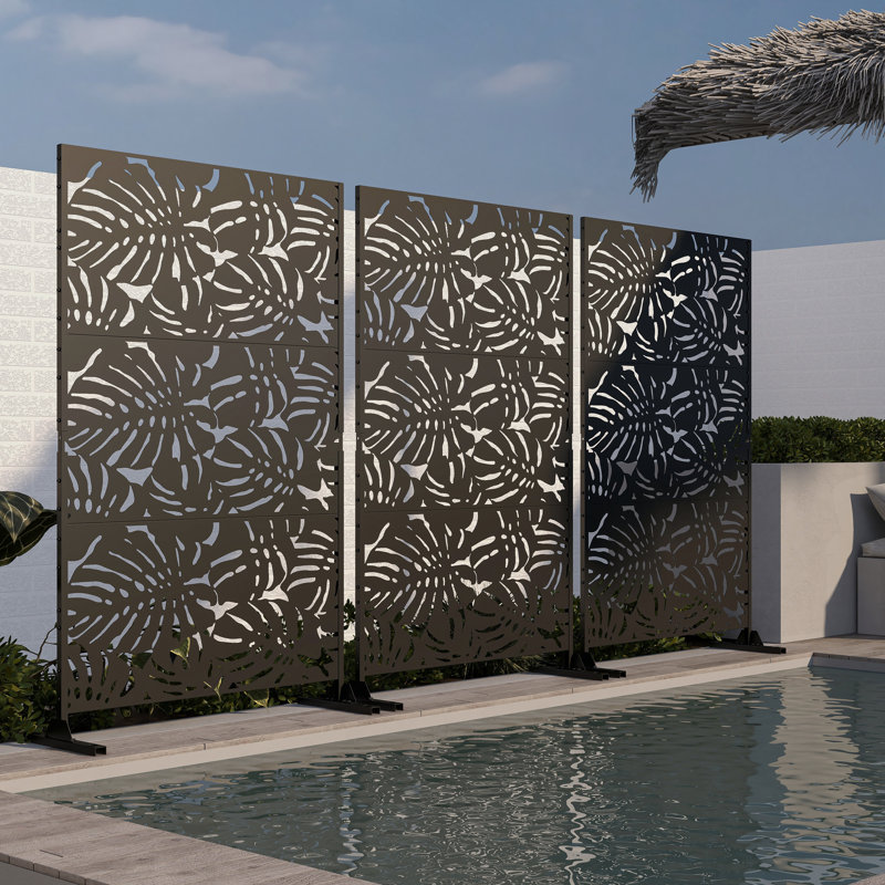 Pia Ricco Free-Standing Outdoor Privacy Metal Screen with Elegant Leaf ...