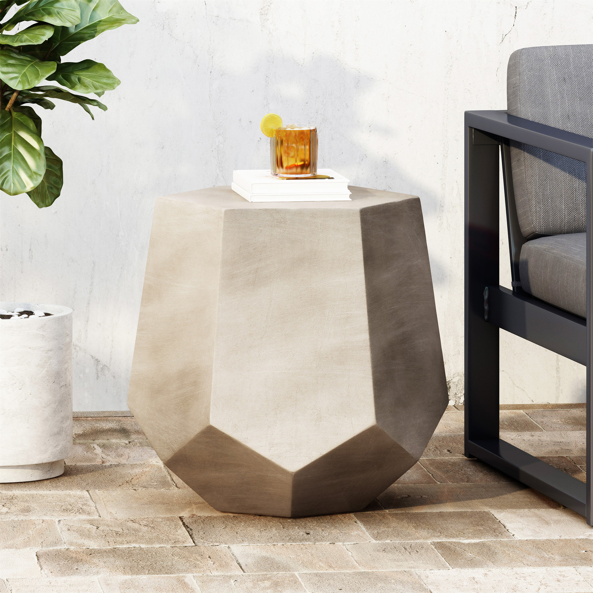 17 Stories Bellantoni Concrete Side Table & Reviews - Wayfair Canada