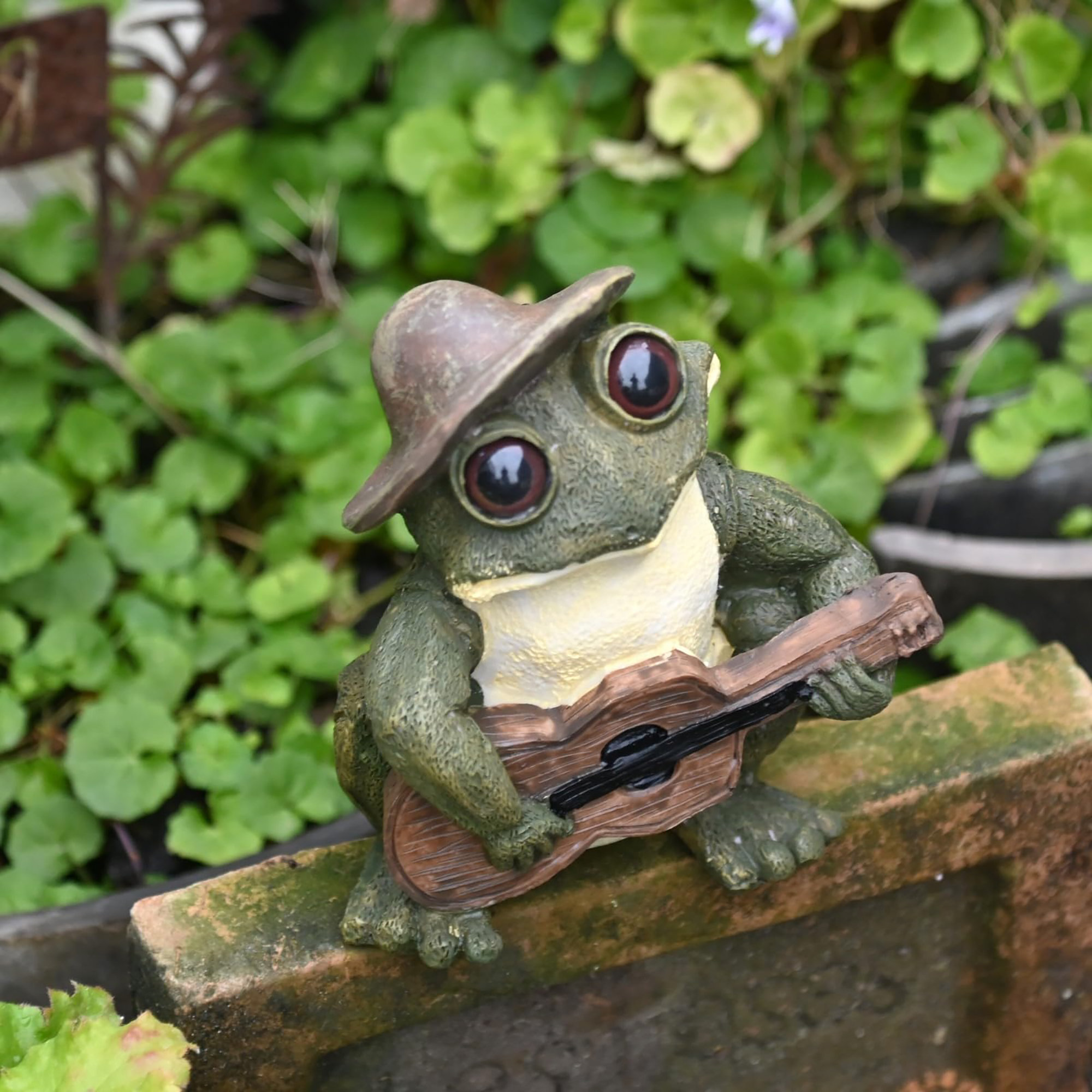 Trinx Garden Frog Statue for Outdoor Yard and Garden Decoration Resin ...
