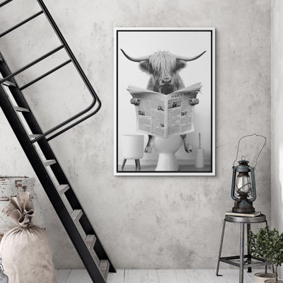 Stupell Industries Detailed Floral Highland Cow by Irena Orlov Single ...