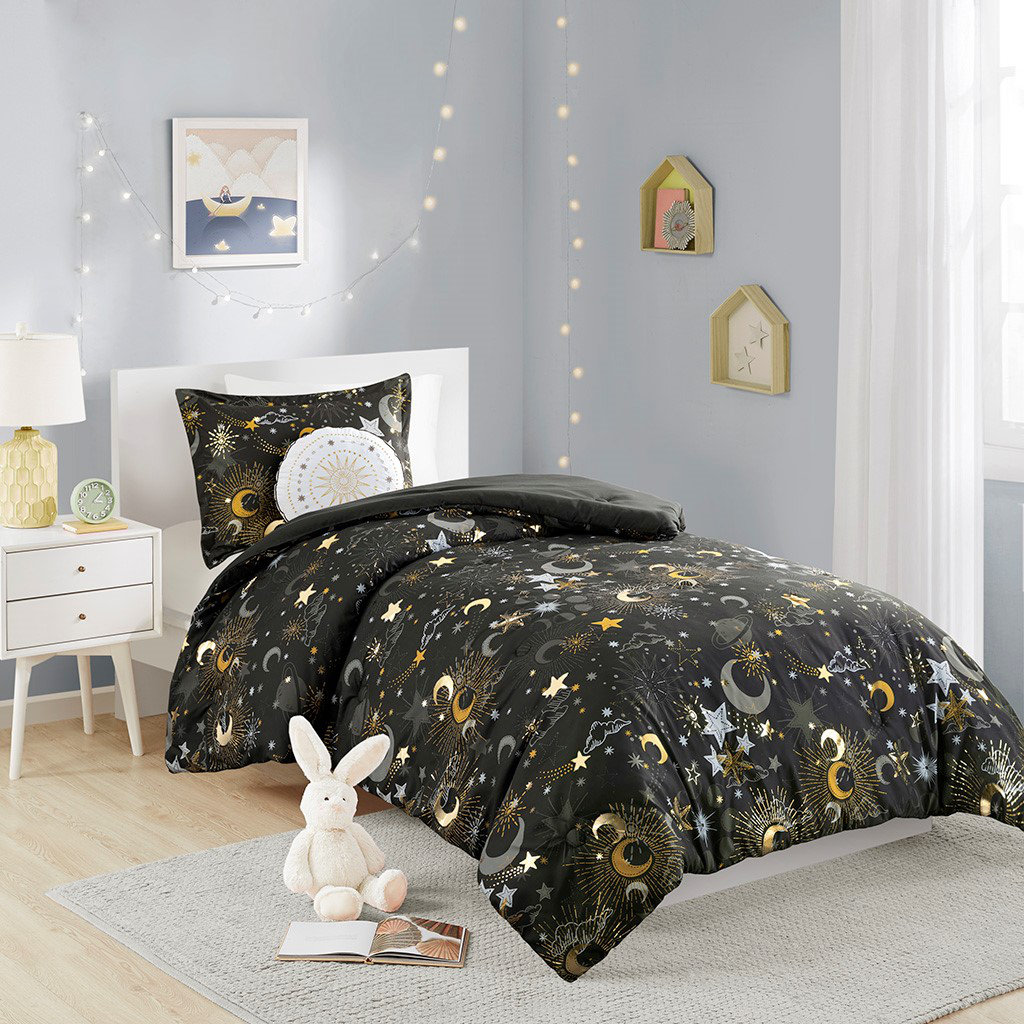 Gracie Mills Dervan Celestial Dreams Starry Sky Metallic Comforter Set ...