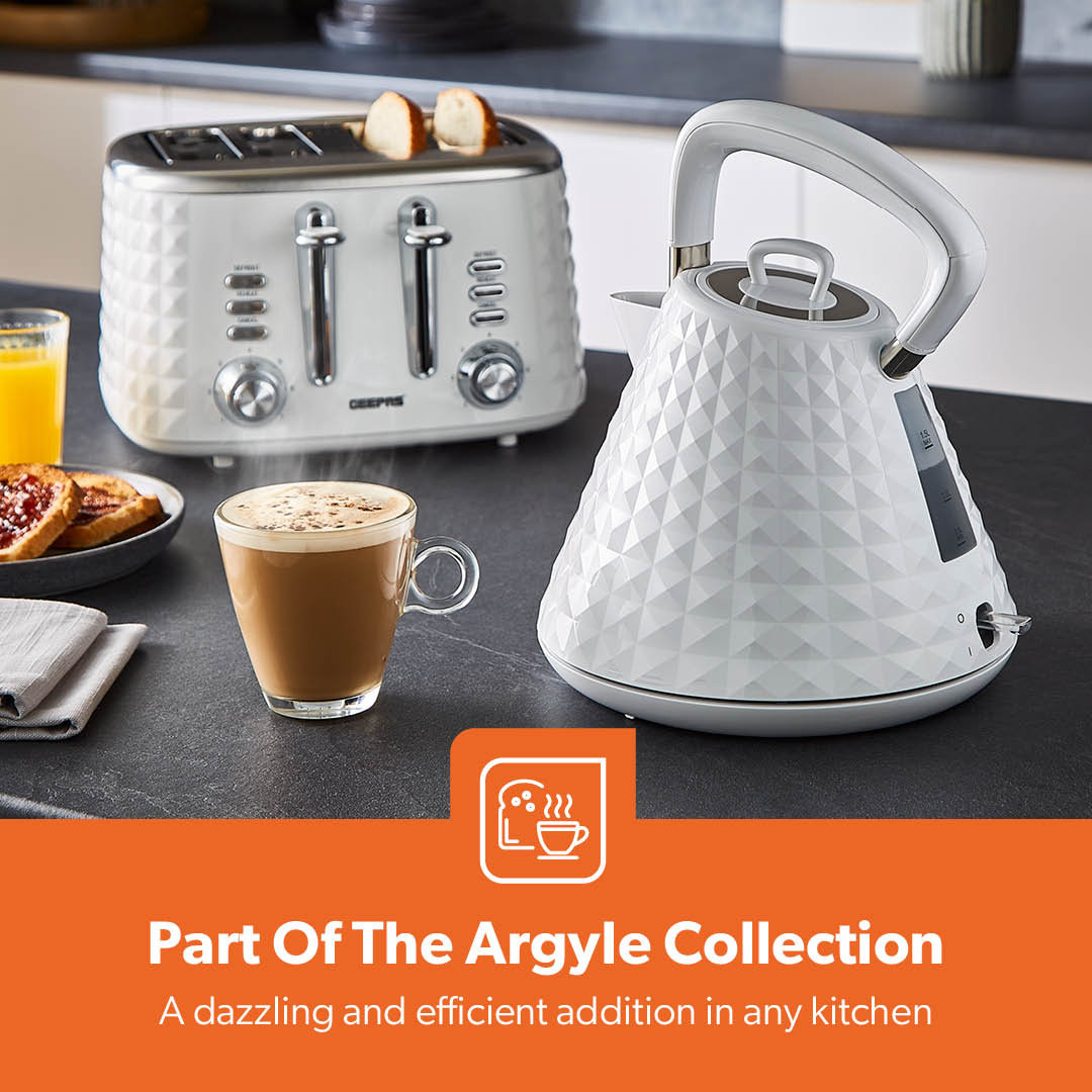 Geepas 4 Slice Bread Toaster & 1.5L Cordless Electric Kettle Combo ...
