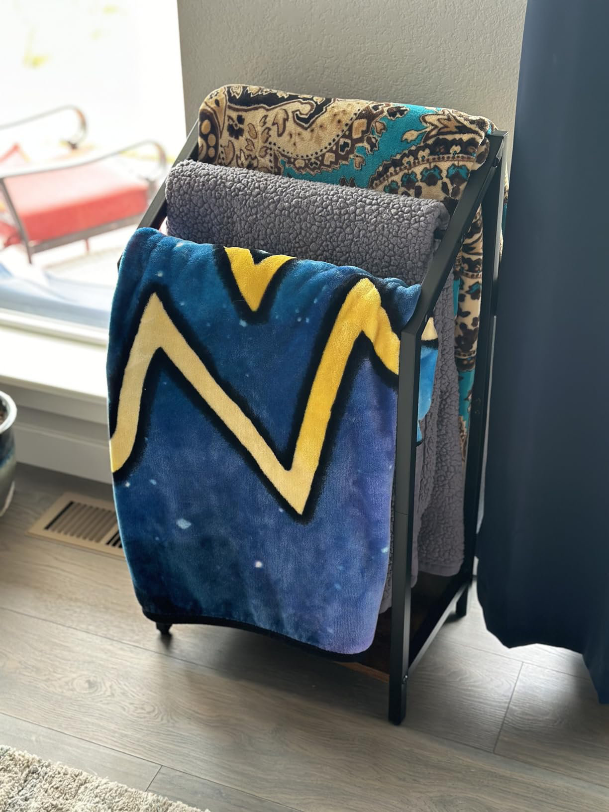 17 Stories Blanket Ladders,Industrial Black Quilt Rack Stand Free ...