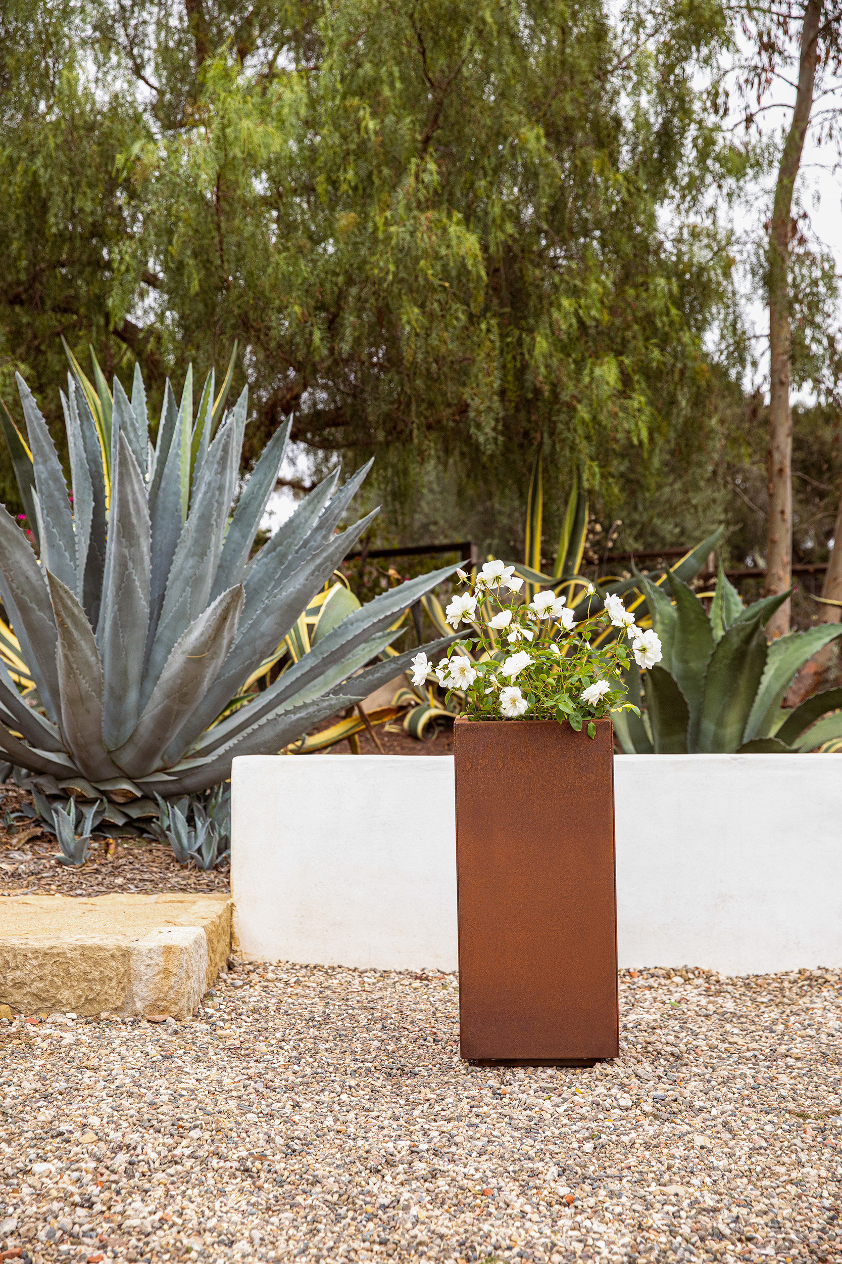 Veradek Corten Steel Series Pedestal Planter & Reviews | Wayfair