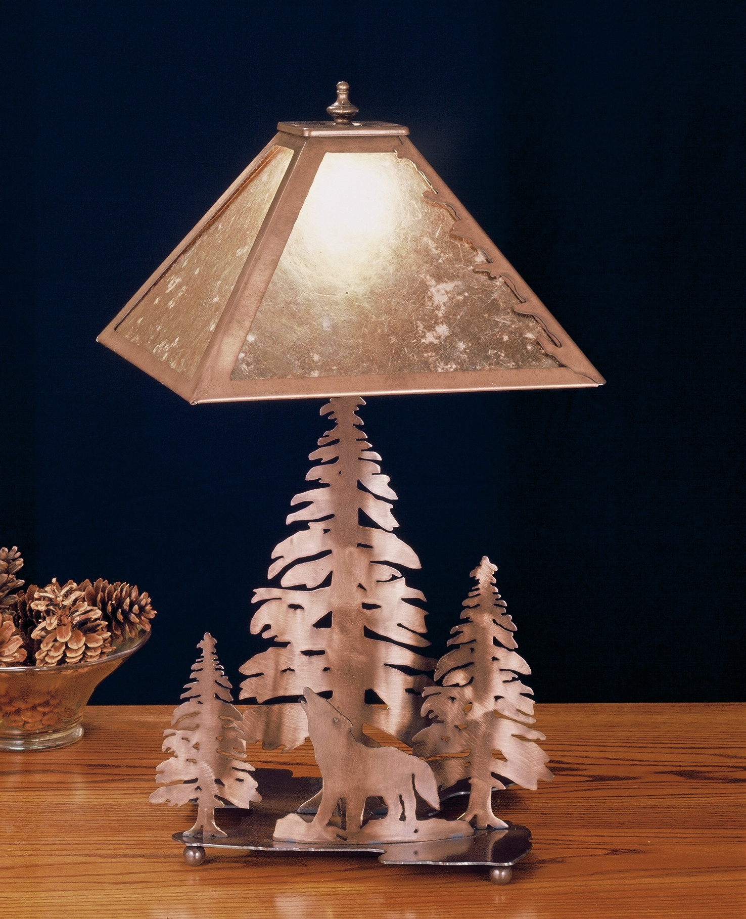 Meyda Lighting Northwoods Wolf on The Loose 21" Table Lamp | Wayfair