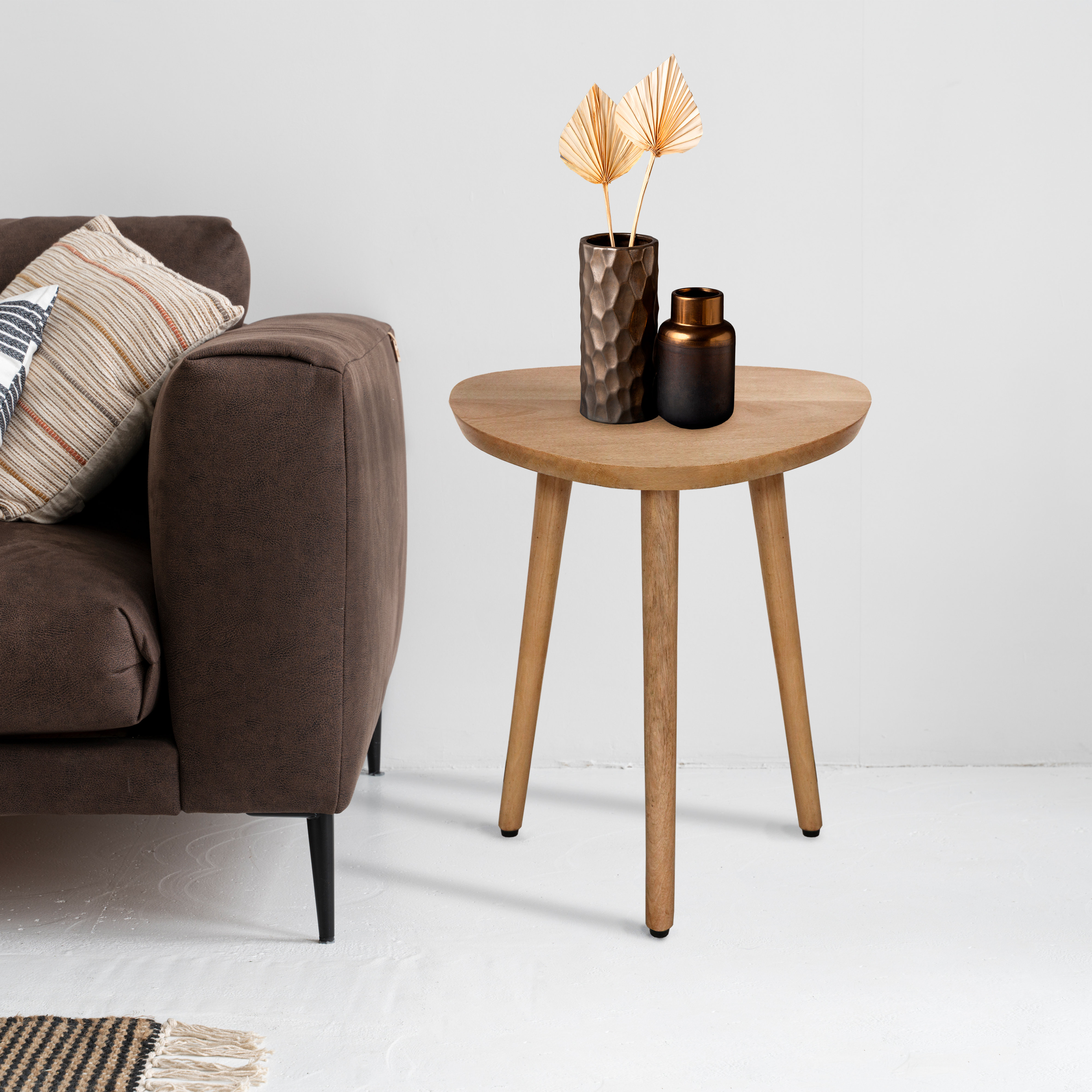 George Oliver Pick Shape Top Table, 3-legged Natural Finish Side Table ...