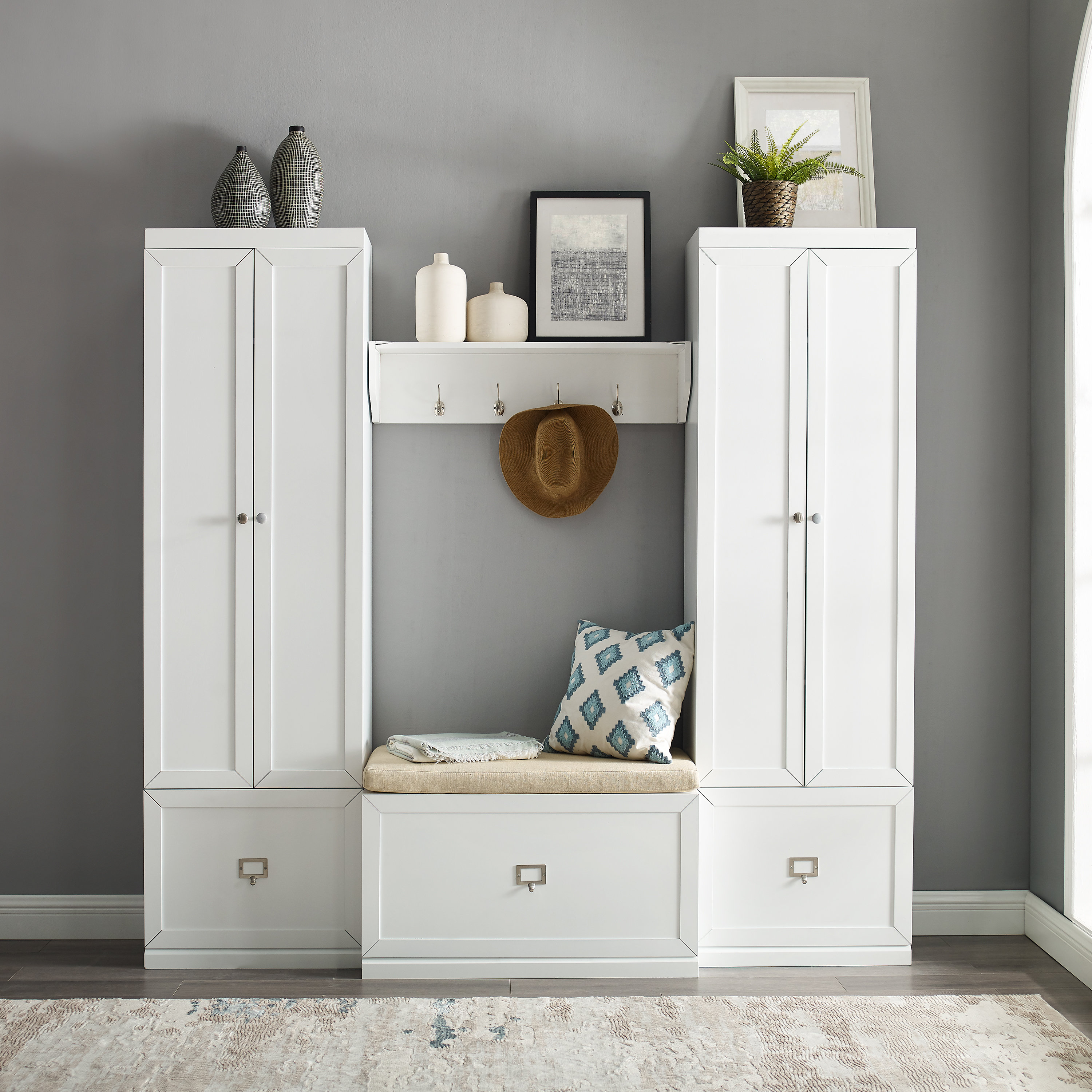 Laurel Foundry Modern Farmhouse Crestshire Hall Tree with Bench ...