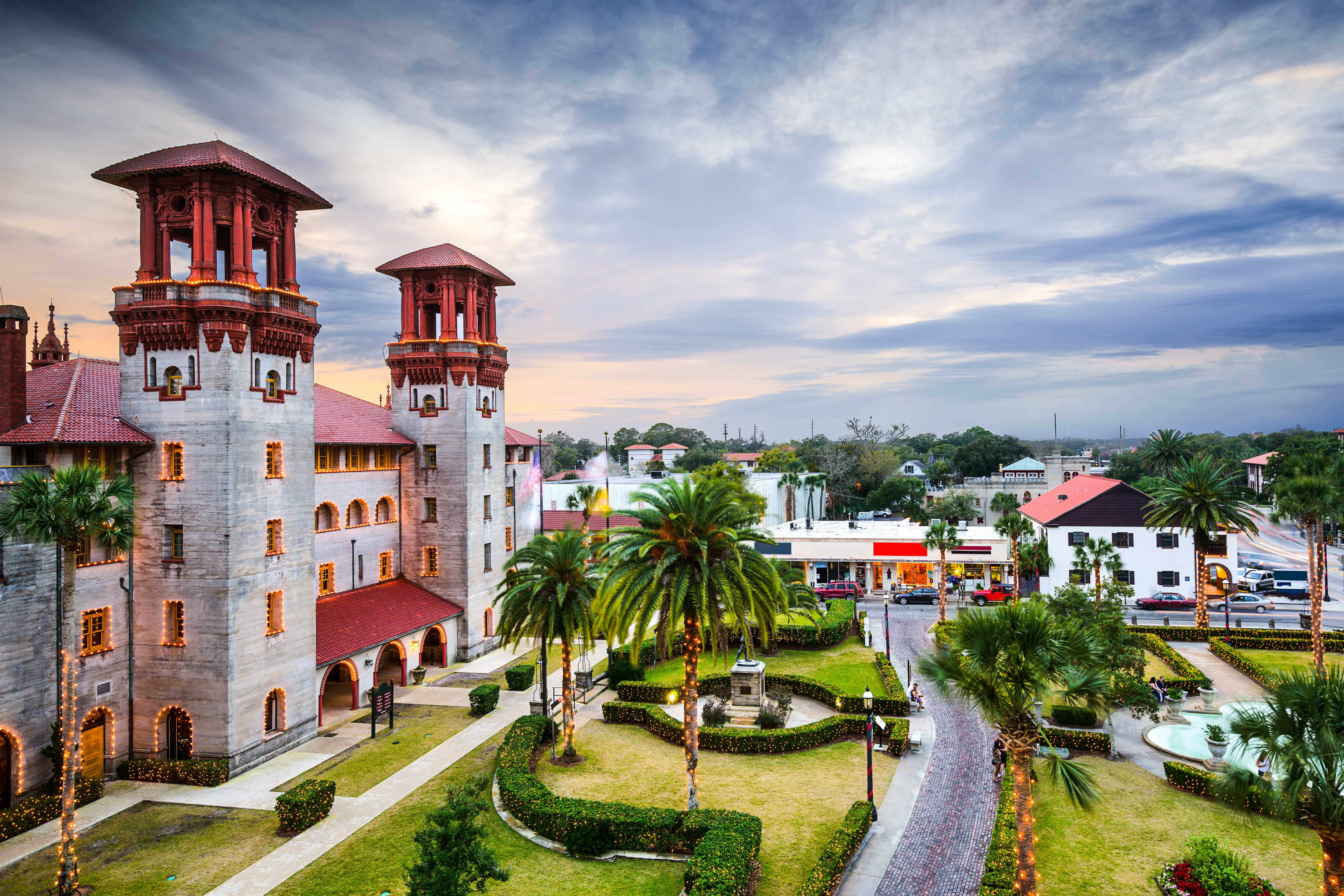 Ebern Designs St. Augustine, Florida Courtyard by Seanpavone - Wrapped ...