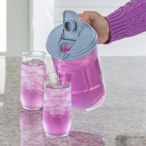 Sterilite 2 Quart Plastic Hinged Pitcher with Comfort Grip Handle, Blue ...