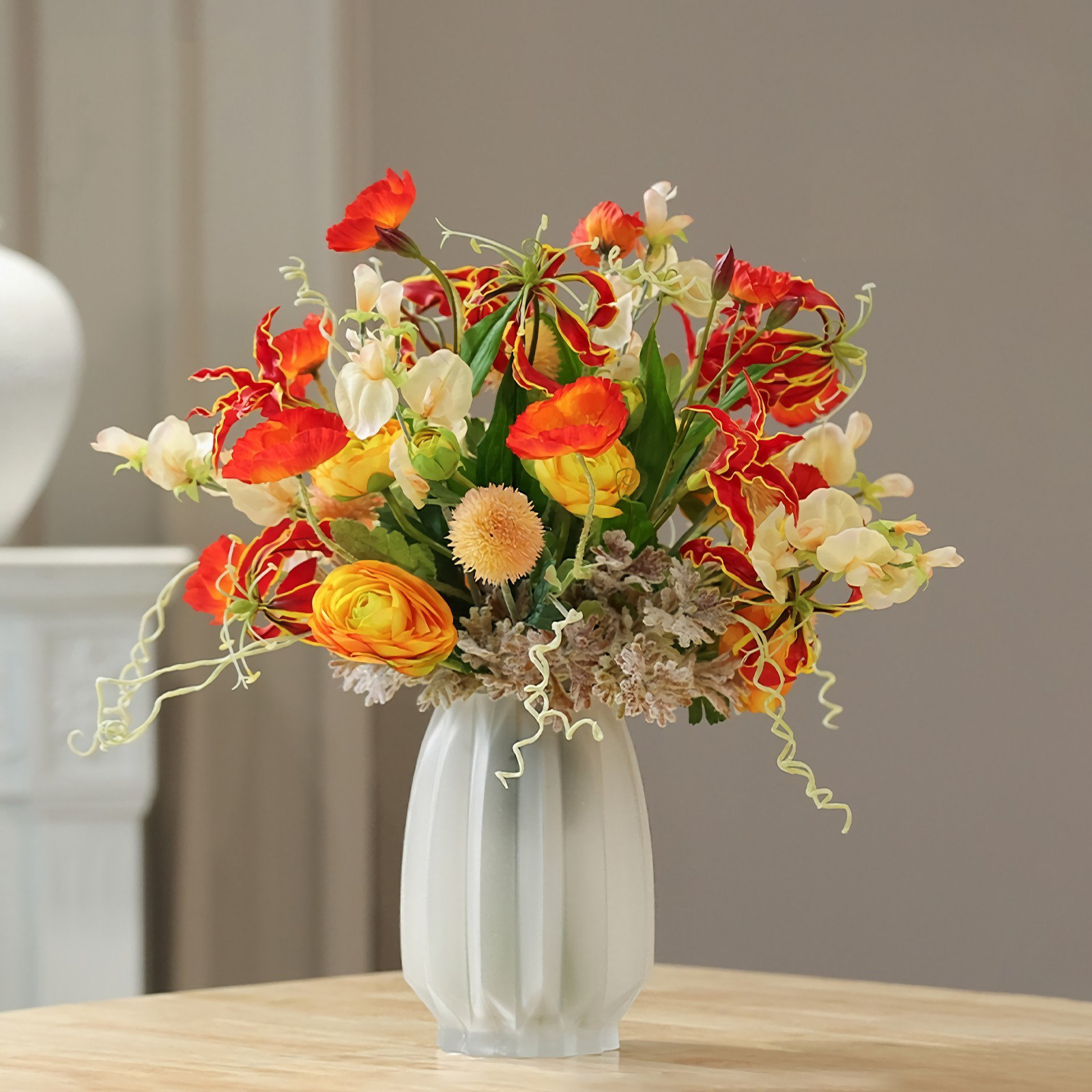 Infinitee Green Simulated Flowers, Fake Flower Arrangement, European ...