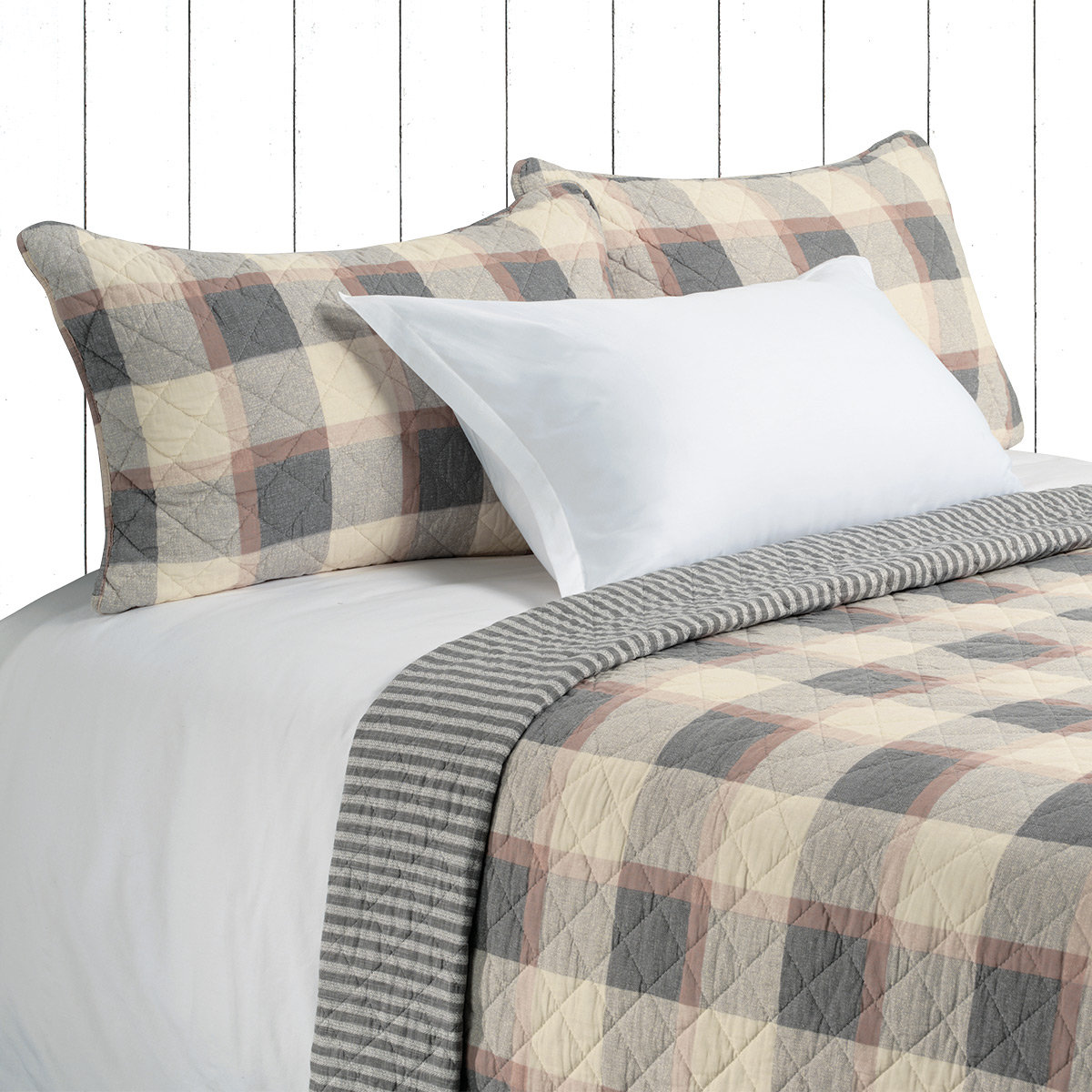 Antik Joelle patchwork printed quilt set - Wayfair Canada