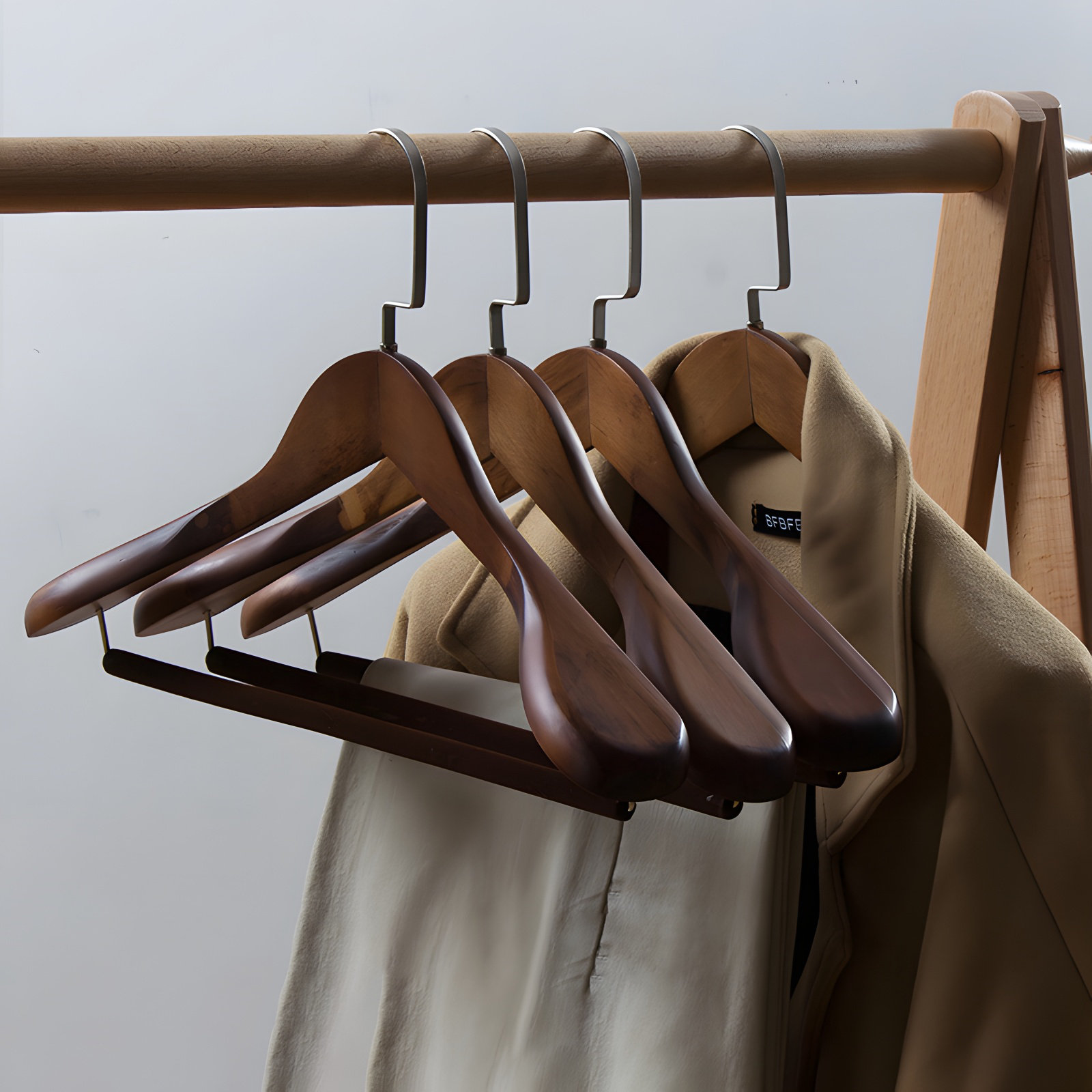 Rebrilliant Premium Wide-Shoulder Suit Hanger - Velvet Flocked Solid ...