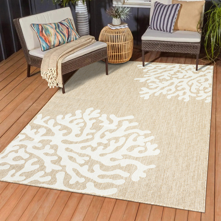 Highland Dunes Anajah Beige/Ivory Coastal Reef Indoor/Outdoor Area Rug ...