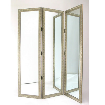 mirrored room screen