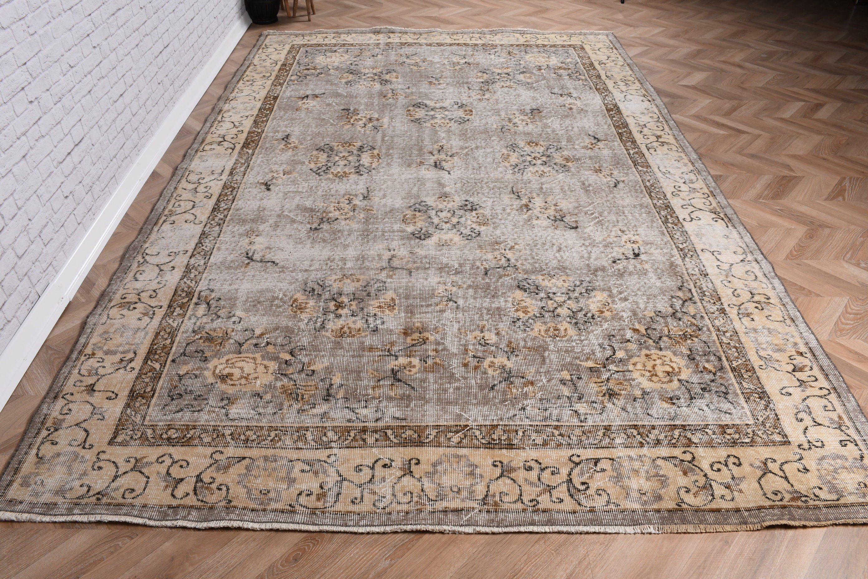 Bungalow Rose Antique Turkish Rug with Oversized Design Ideal for ...