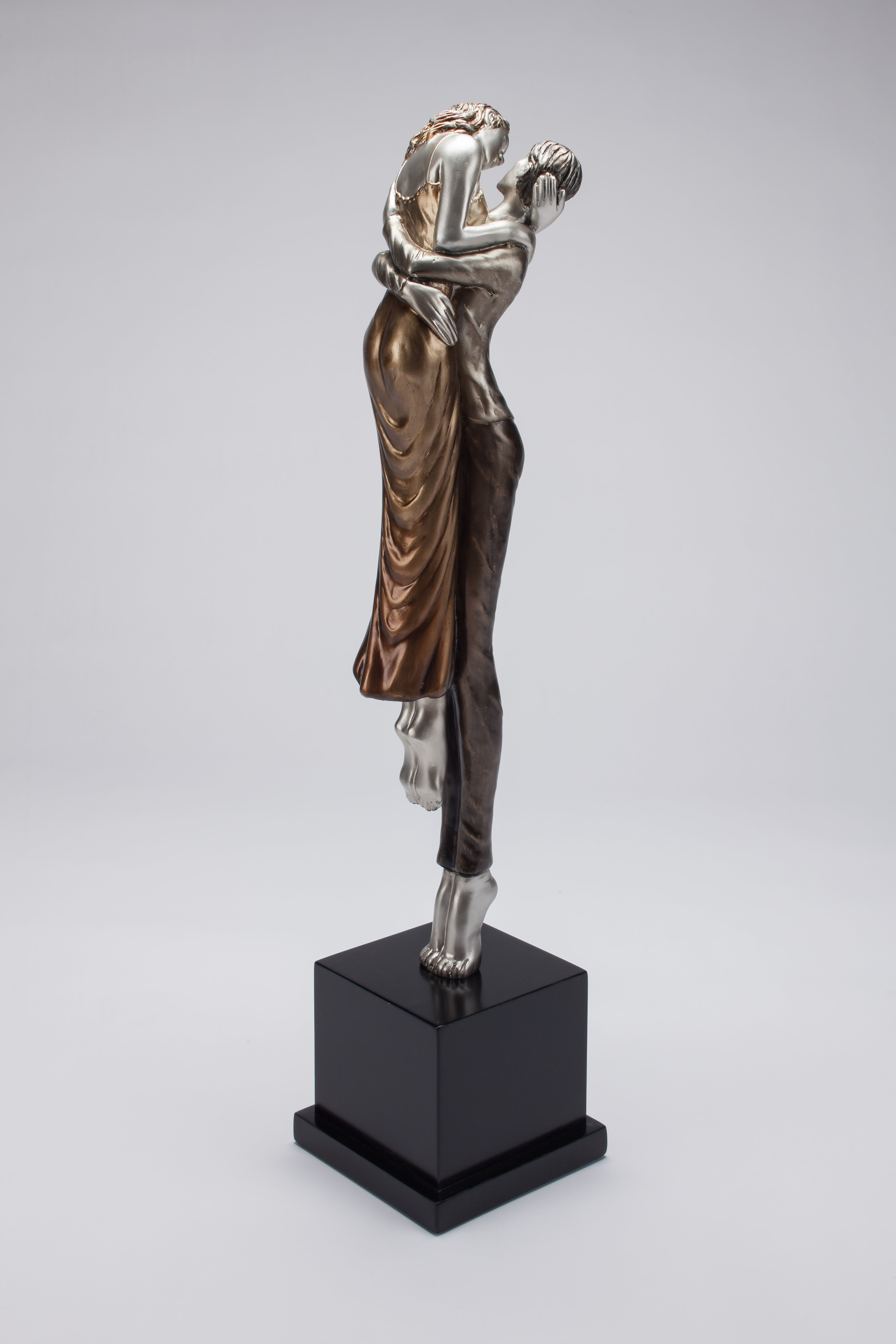 Artmax Sculpture | Wayfair