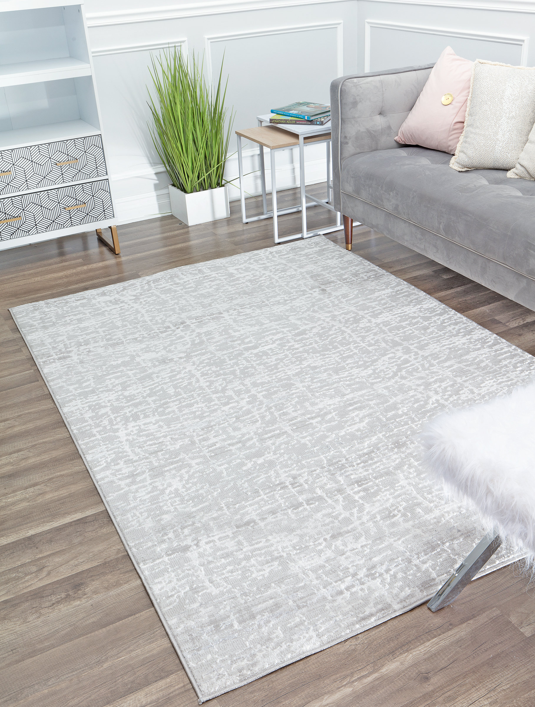 17 Stories Elliana Vintage Breezy White Area Rug & Reviews | Wayfair