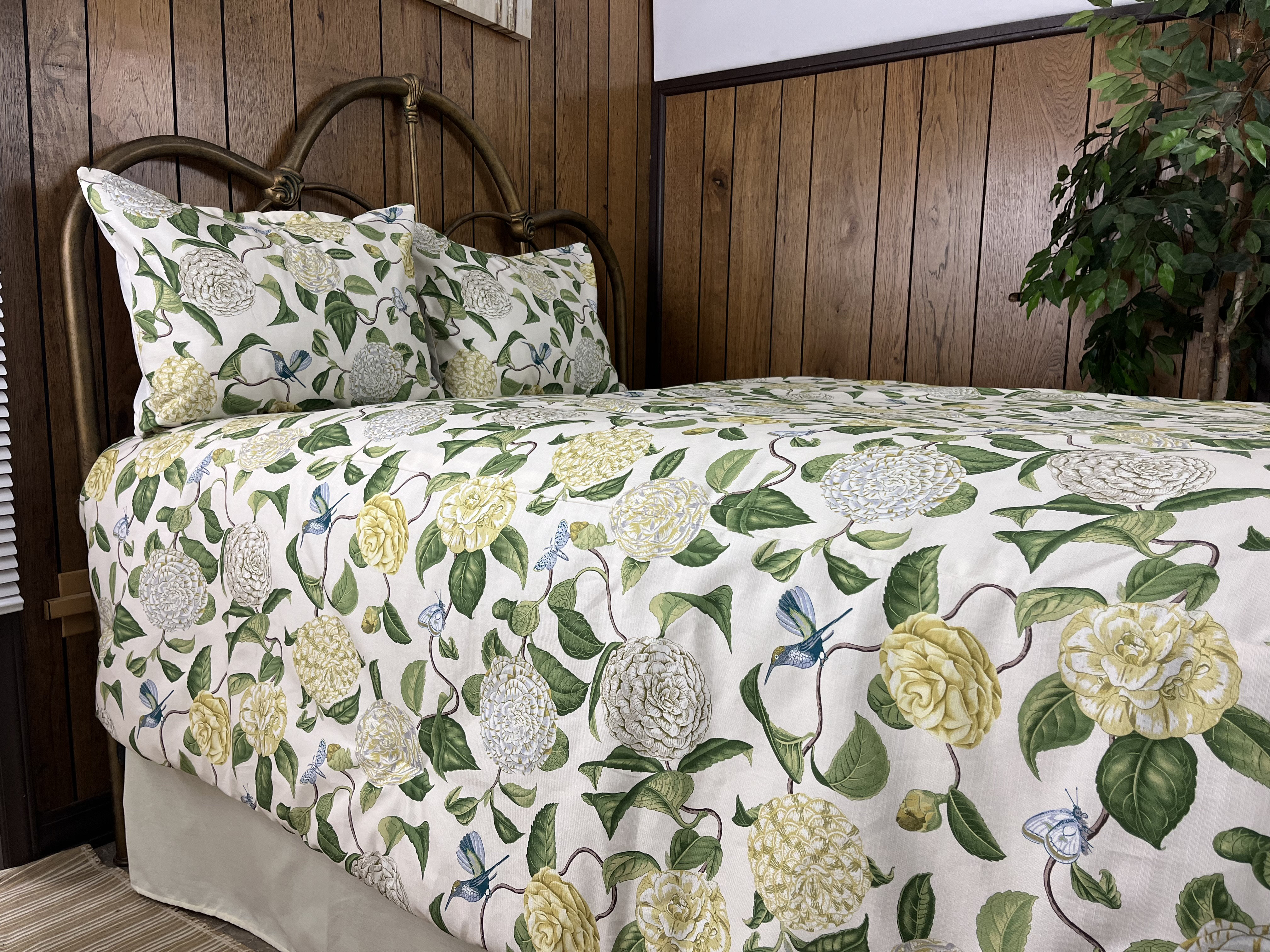 Victor Mill Jenna camelia cotton comforter set with bedskirt | Wayfair