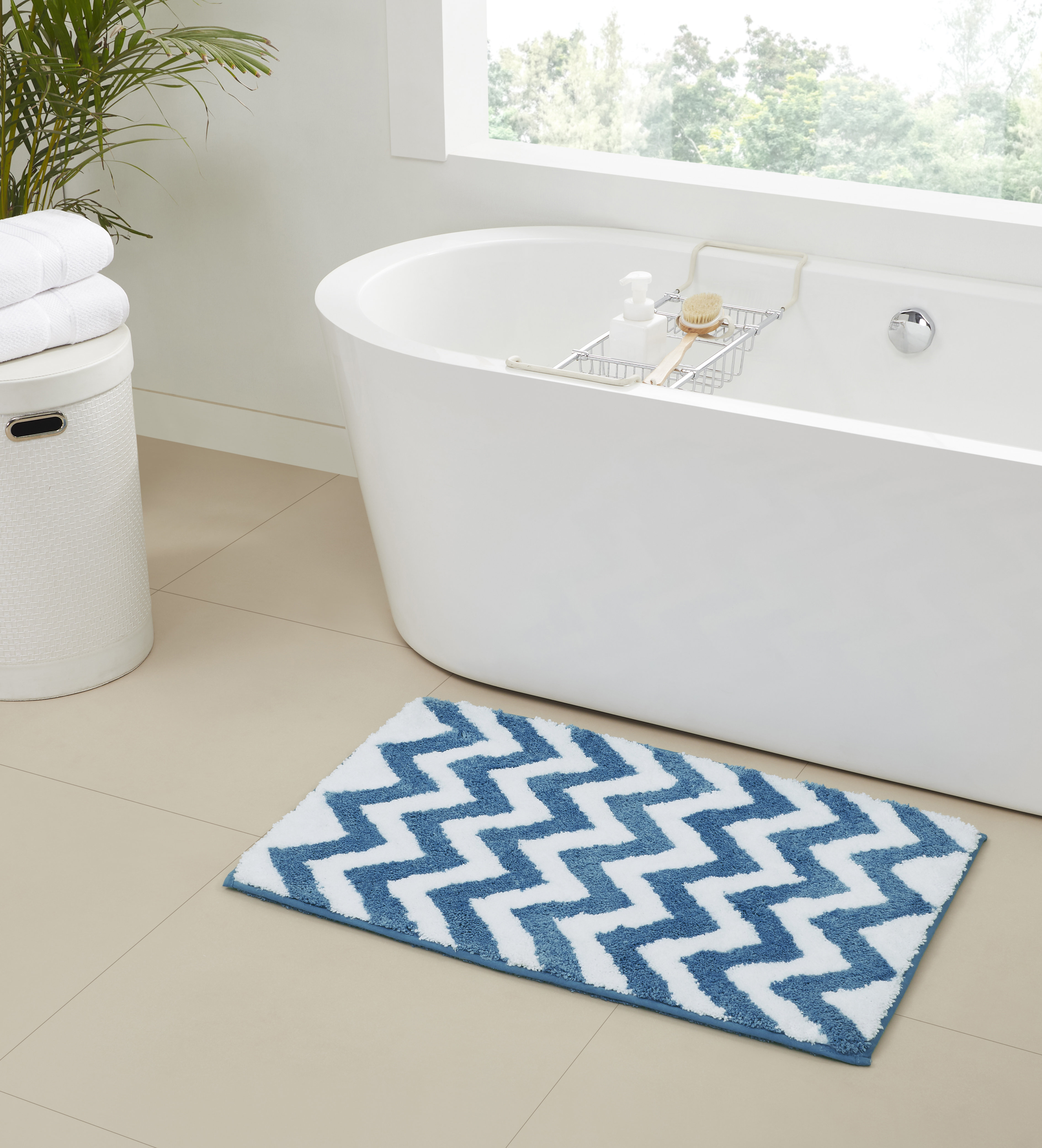 Corrigan Studio® Corrigan 100% Polyester Zig-Zag Pattern Tufted ...