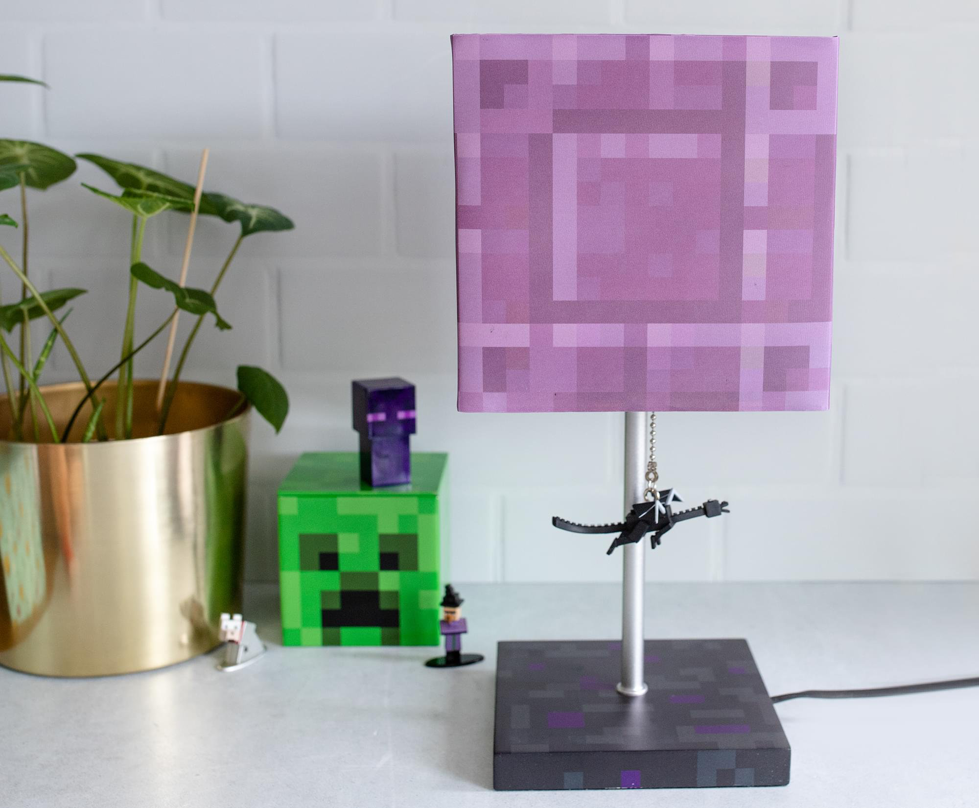 Latitude Run® Minecraft Nether Portal Desk Lamp With Ender Dragon Pull ...