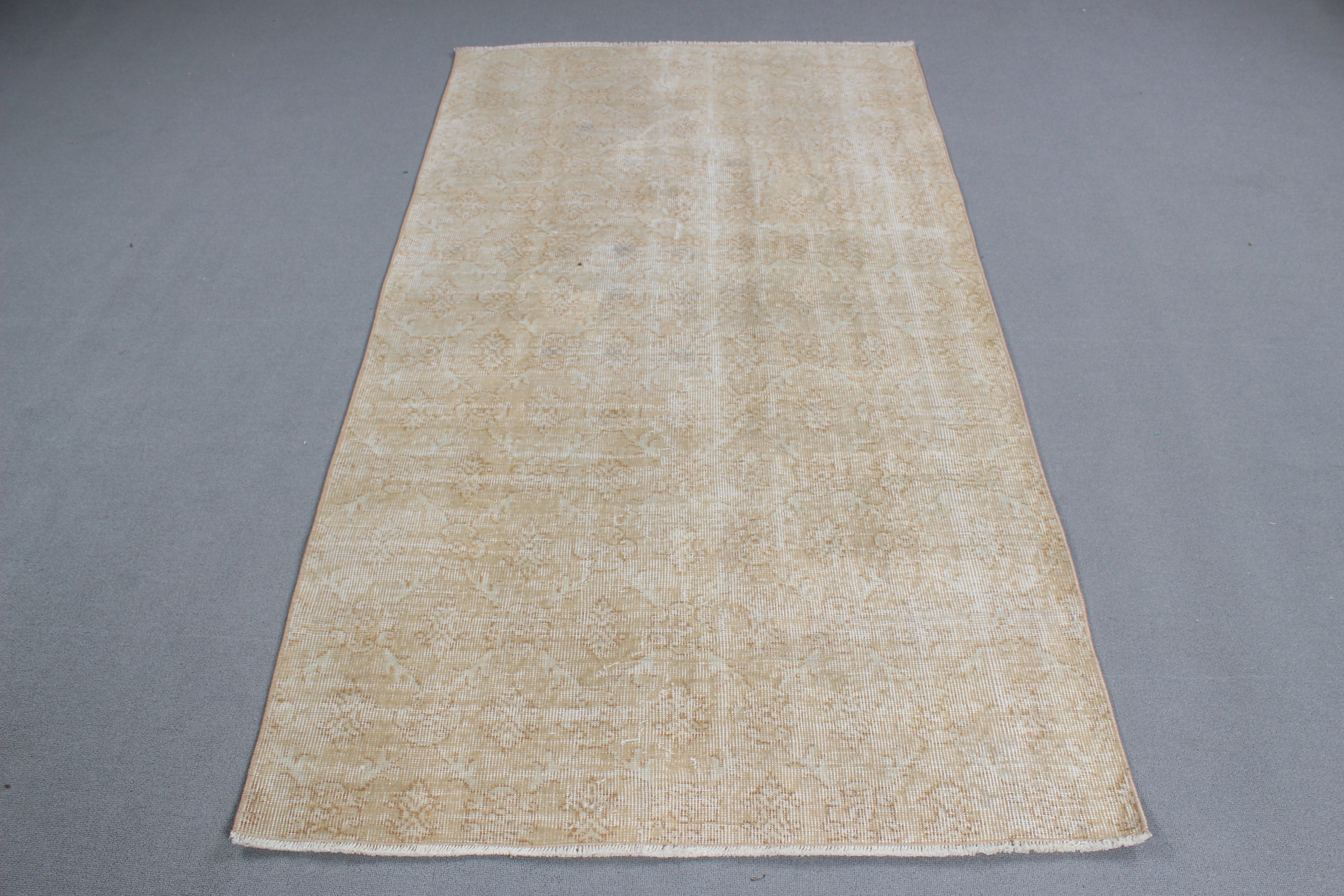 Bungalow Rose Handwoven Turkish-Style Beige Vintage Rug for Living Room ...