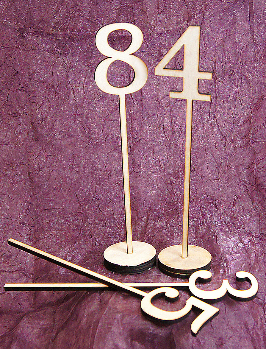 aMonogram Art Unlimited 10 Piece Numbers Standing Wooden Table Top ...