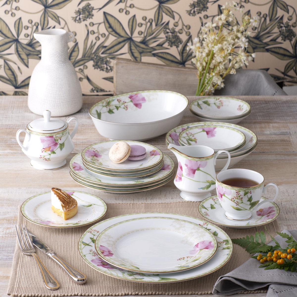 Noritake Poppy Place 12-Piece Dinnerware Set, Service for 4 & Reviews ...
